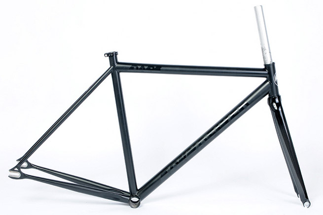 Tokyo Fixed Gear’s 2012 Frame Lineup | The Radavist | A group of ...