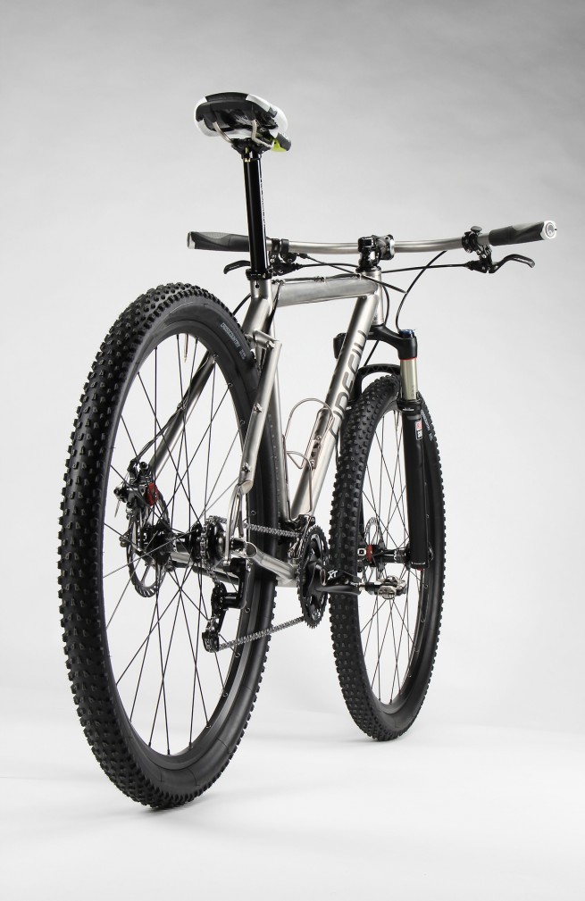 Firefly: Ti Hardtail Shred Sled | The Radavist | A group of individuals ...