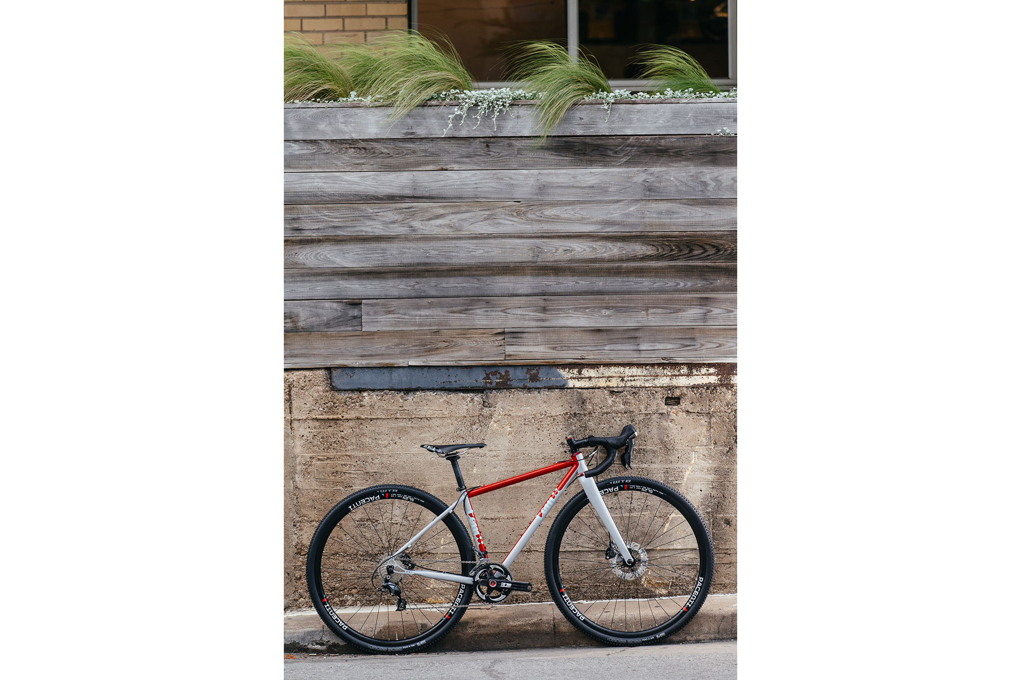 Lori’s Tomii Cycles Disc Cross – John Watson | The Radavist | A group ...