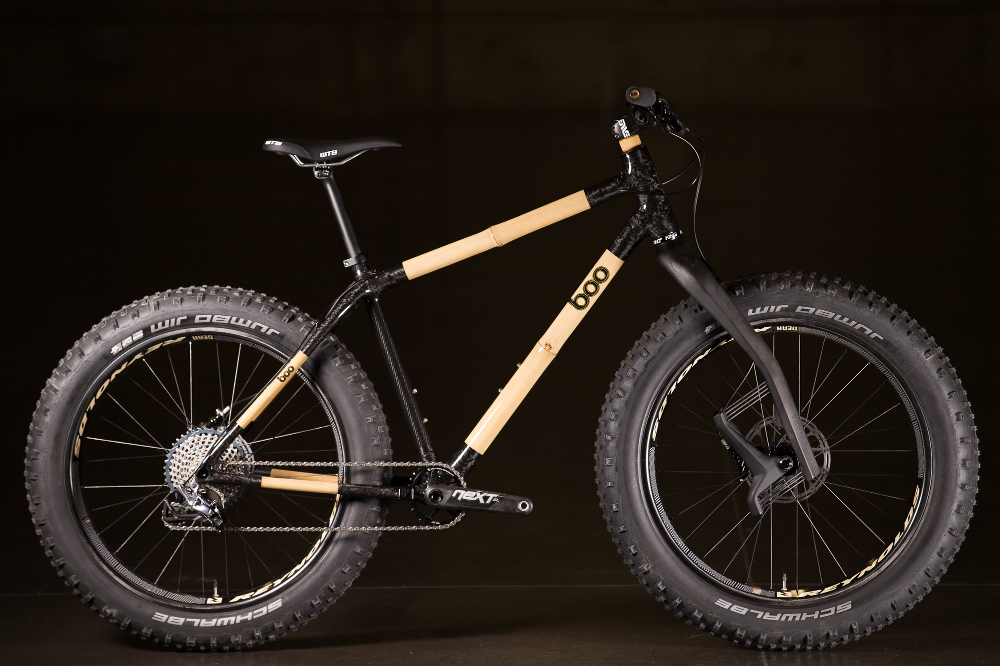 2016 NAHBS: Boo Bicycles SL-F Carbon Fatty with a Carbonara Lauf Fork ...