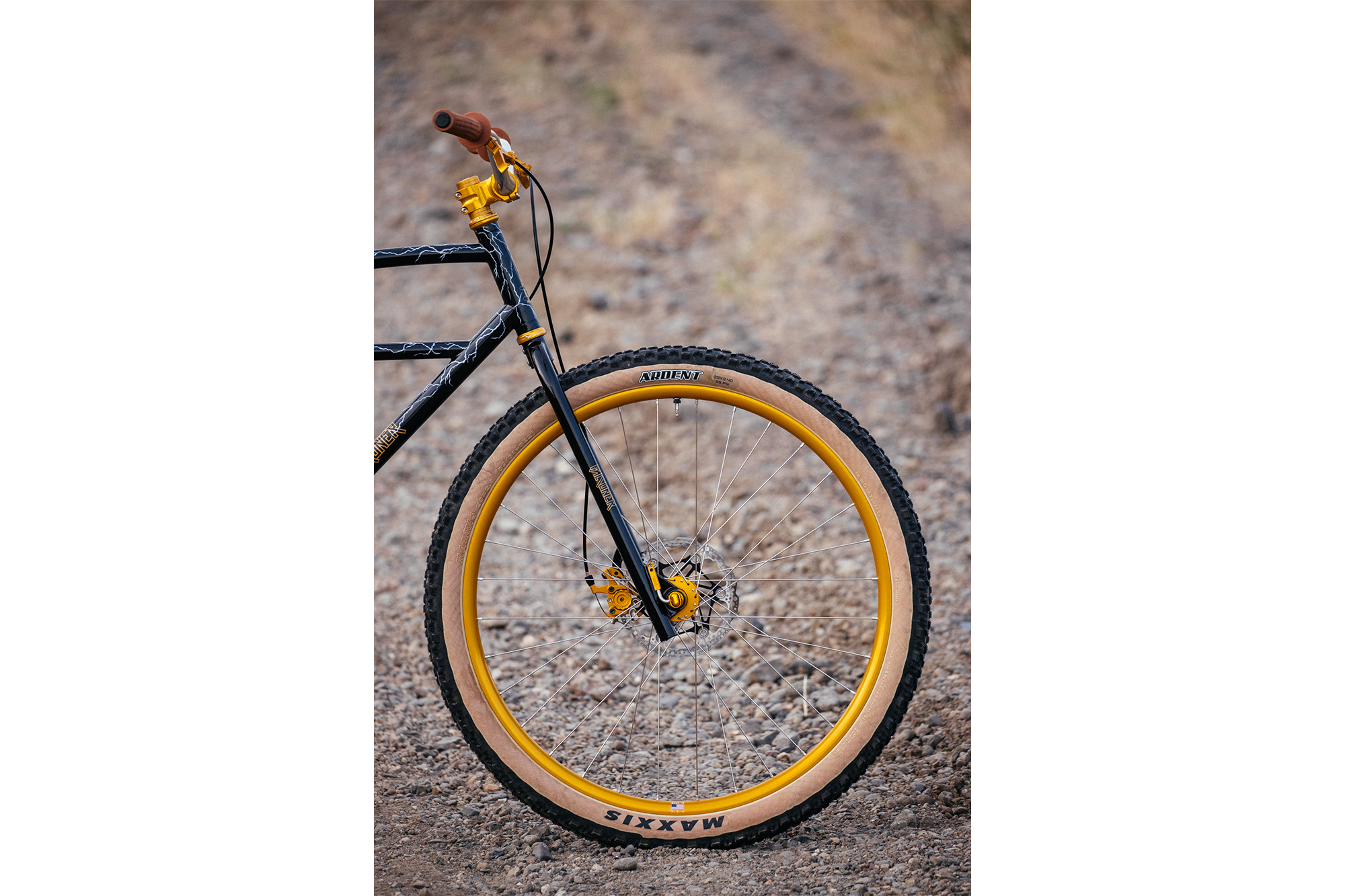 Shred on You Krusty Diamond: Travis T’s Falconer Throwback Machine ...