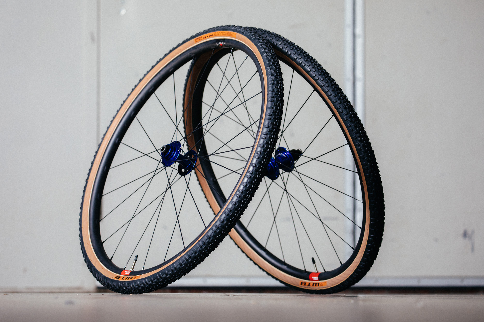 NAHBS 2019: Santa Cruz 650b and 700c Reserve Wheels for All Road Bikes ...