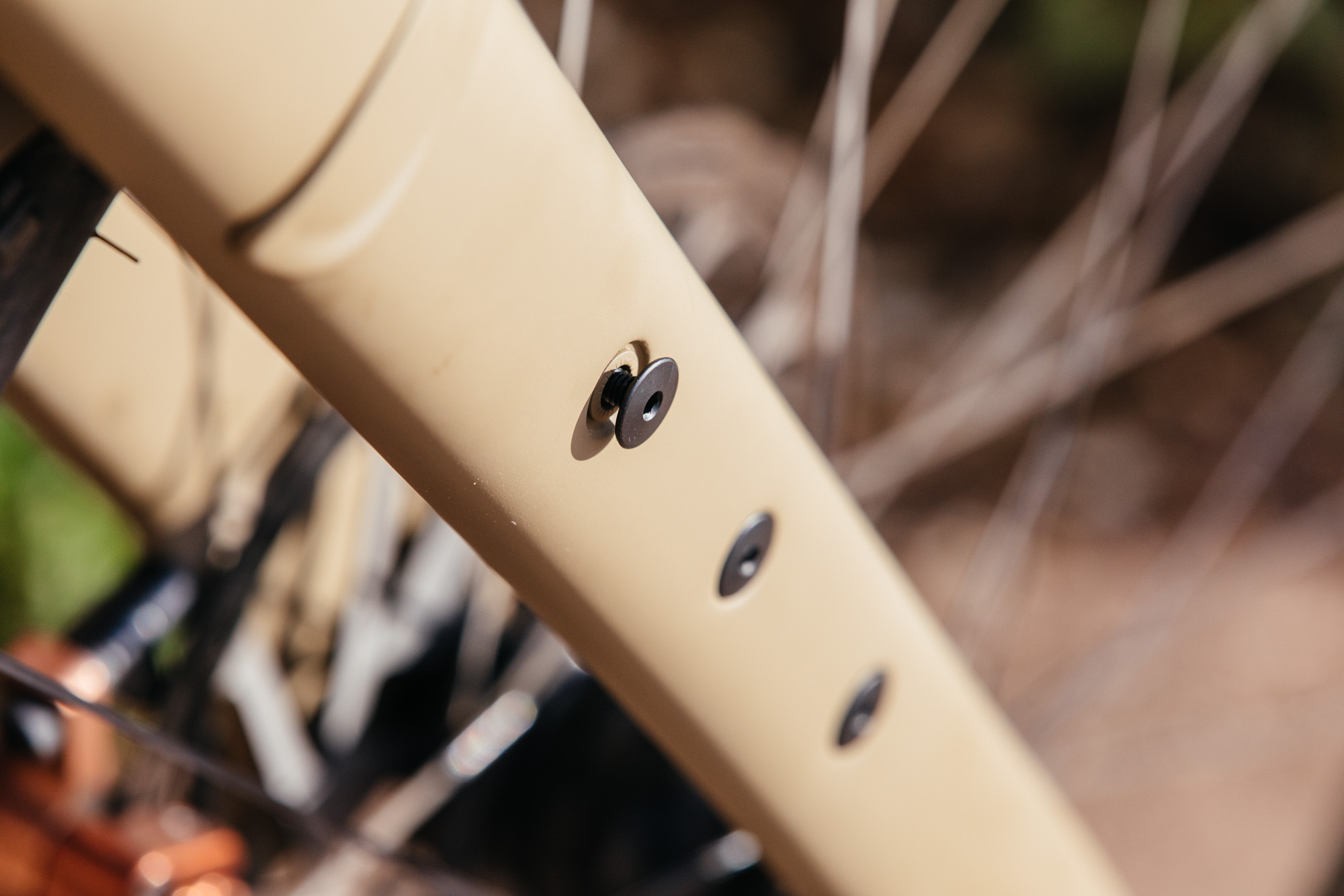 A Hands-On Look at ENVE’s New Bikepacking-Ready Boost Mountain Fork ...