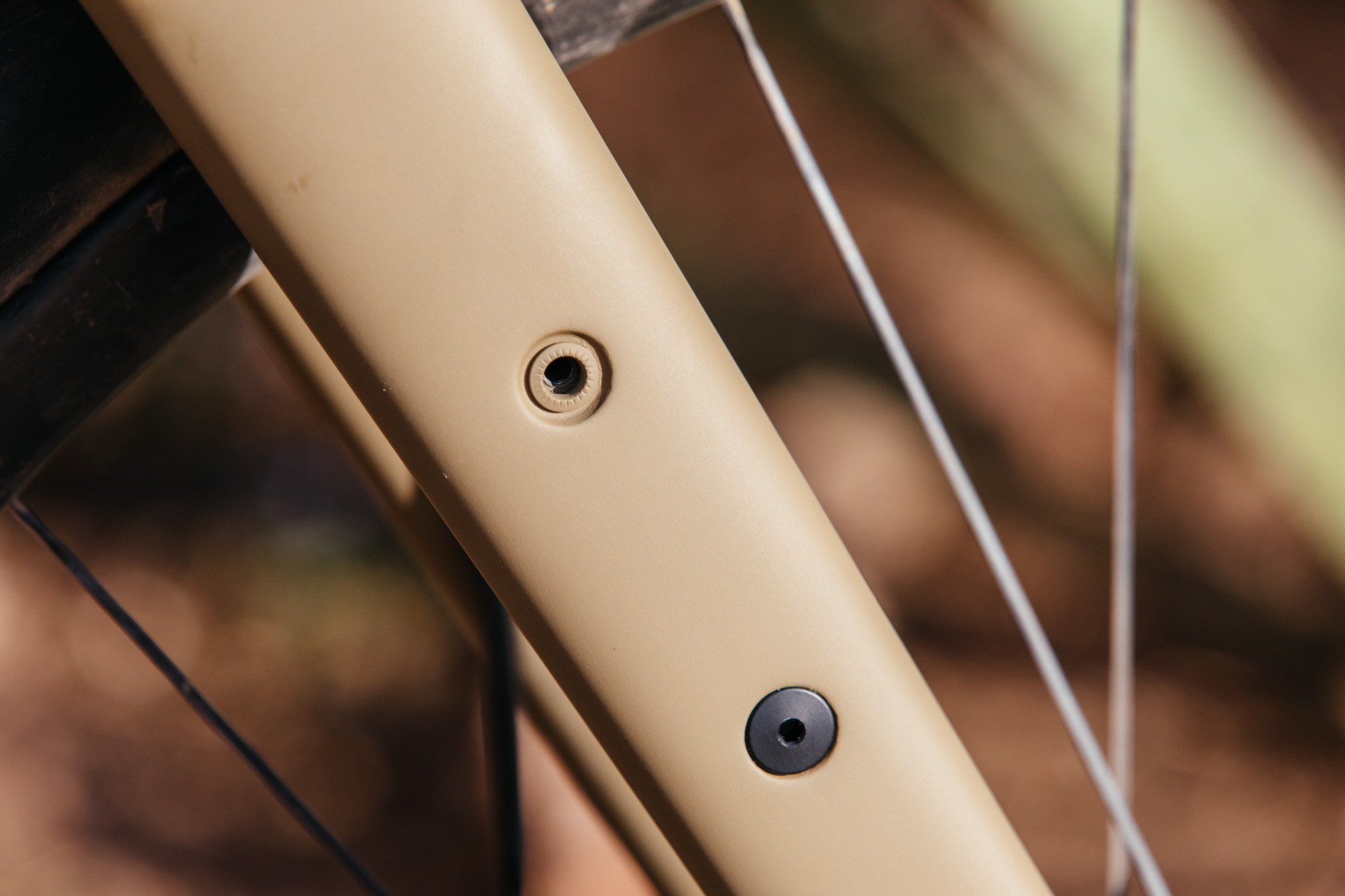 A Hands-On Look at ENVE’s New Bikepacking-Ready Boost Mountain Fork ...