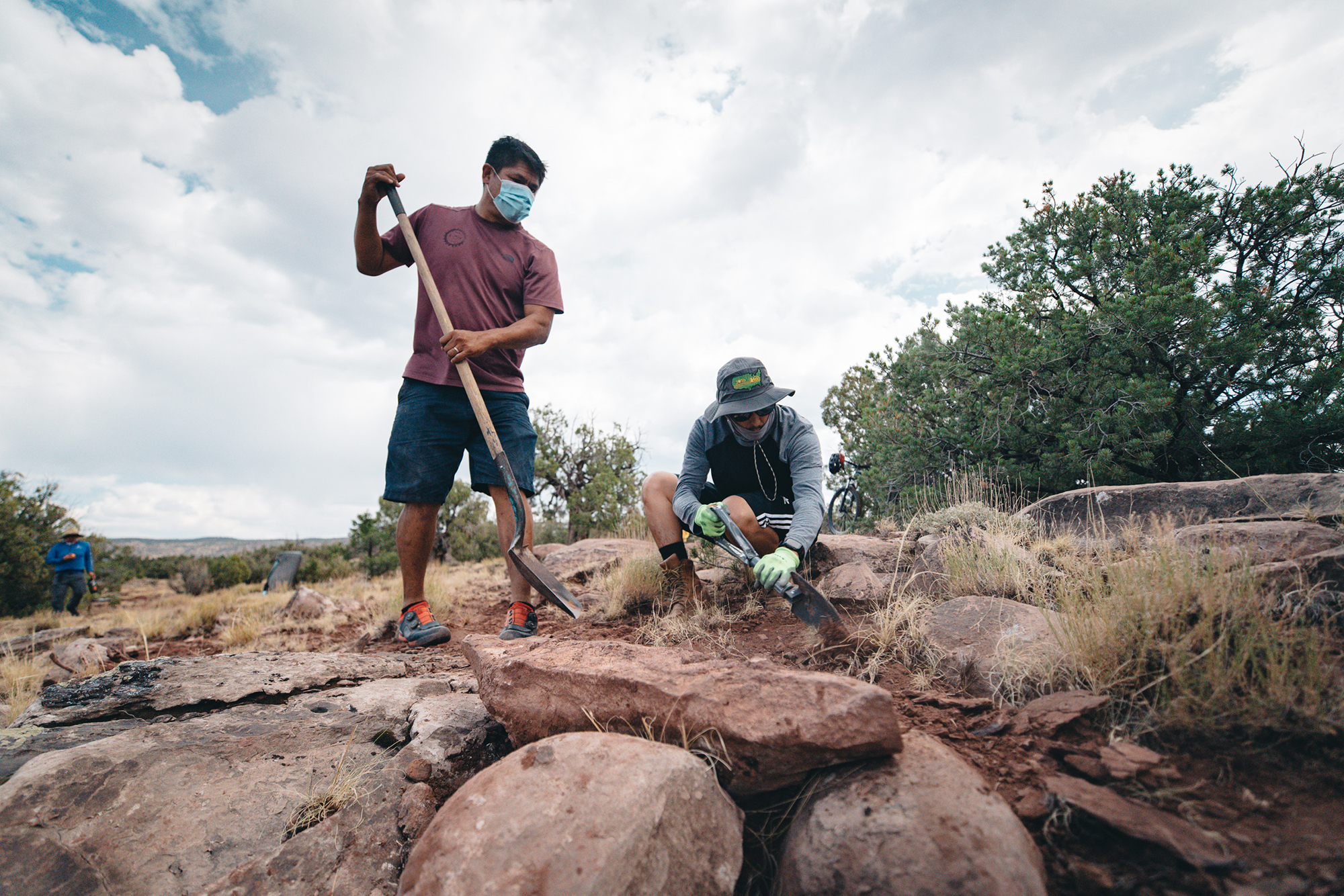 Dzil ta’ah Adventures Navajo Youth Bike-Packrafting Adventure Series ...