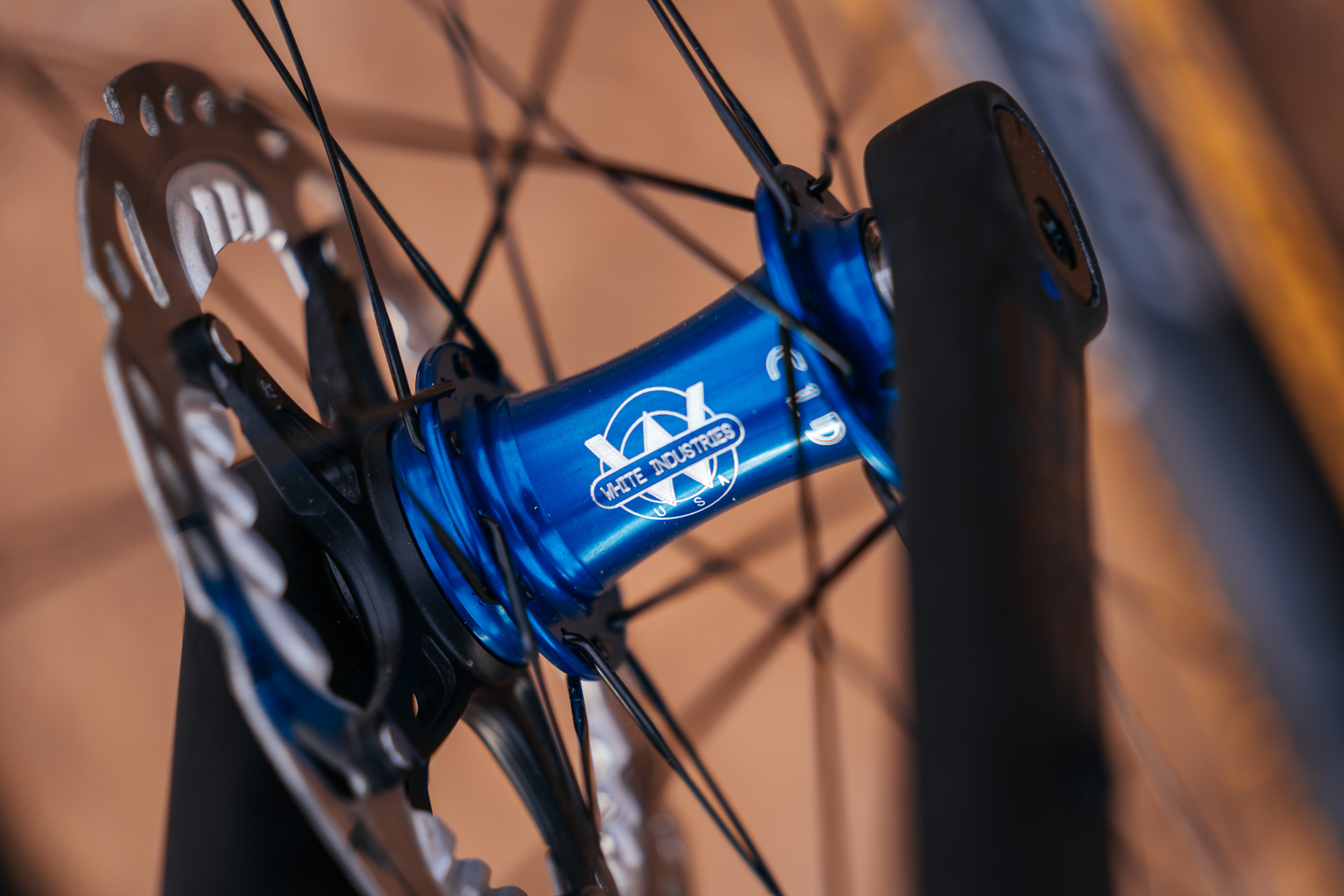 Curtis Inglis’ Titanium Retrotec with ENVE Foundation AG25 Gravel ...