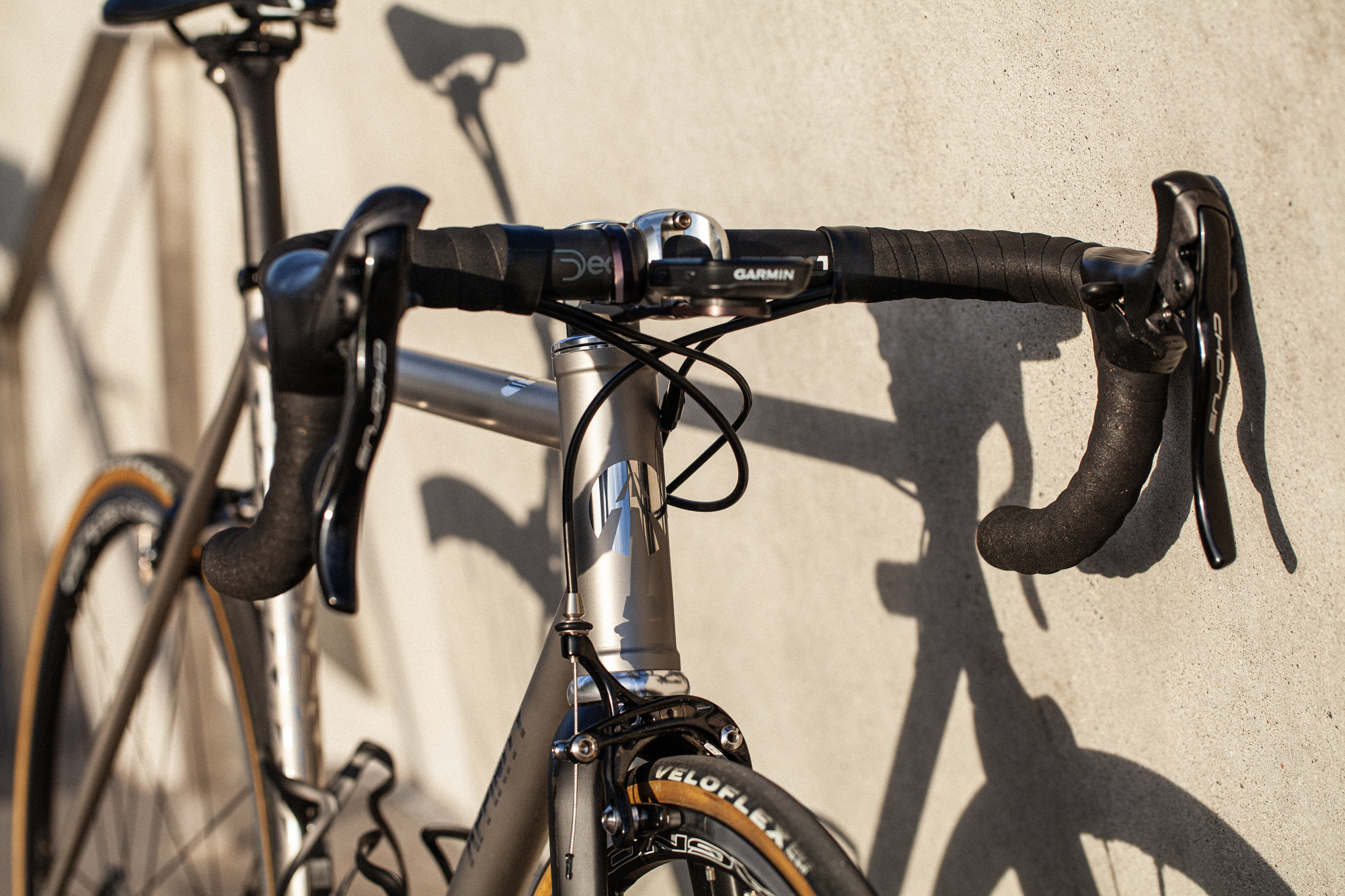 Embrace the Analog: Hunter’s Affinity Anthem with Campagnolo Chorus 12 Speed – Hunter Kelley ...