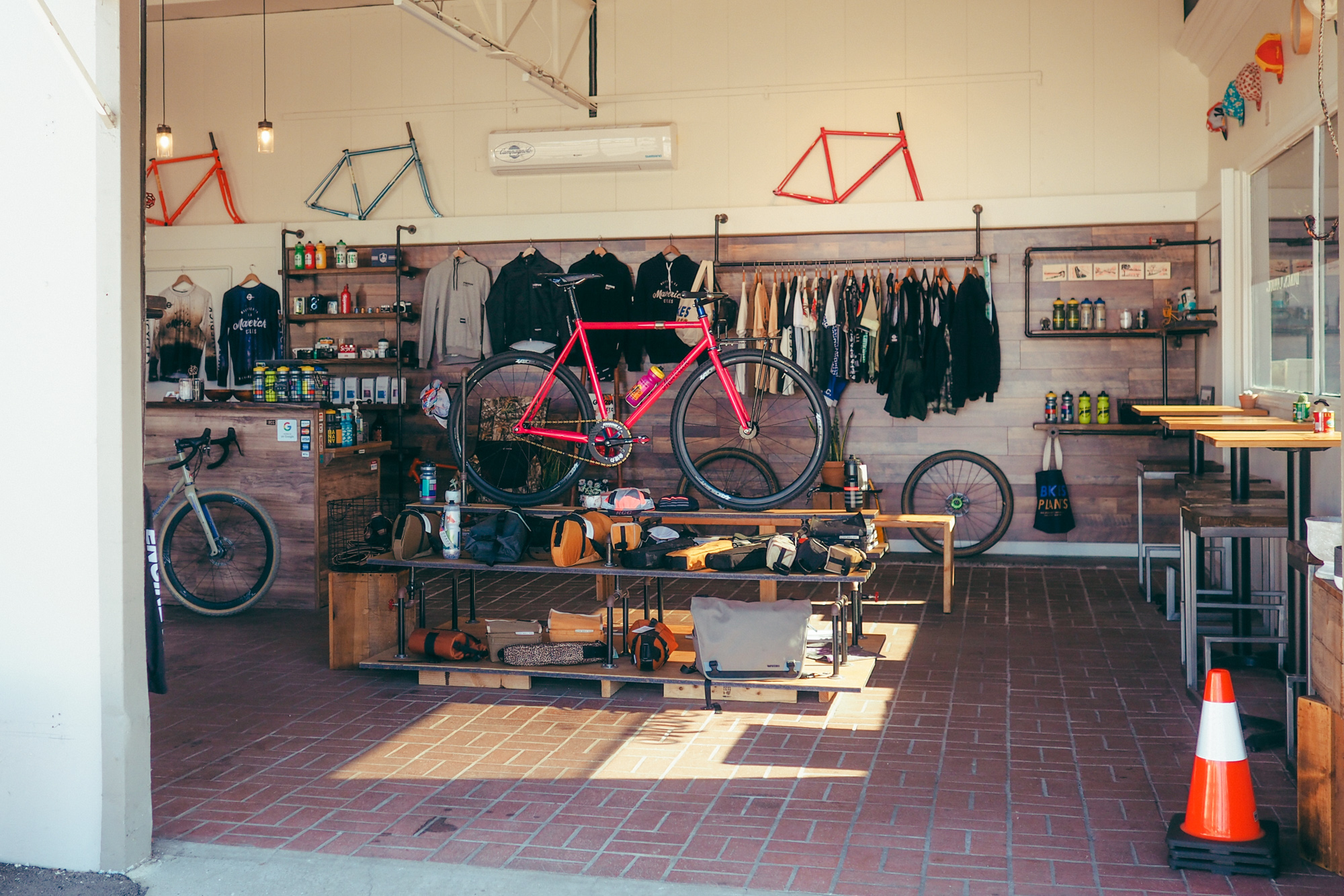Maverick Cycles: Coffee and Cycling on the Edge of Los Angeles ...