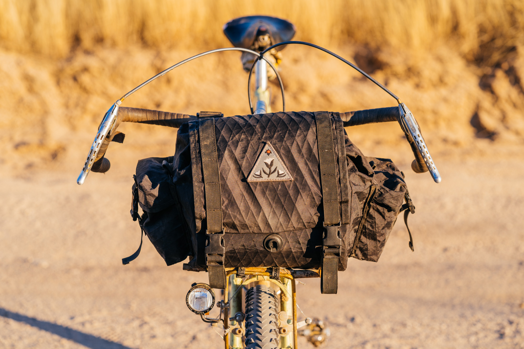 Rubber Baron Ronnie and His 650b Ultradynamico Crust Romanceür Canti ...