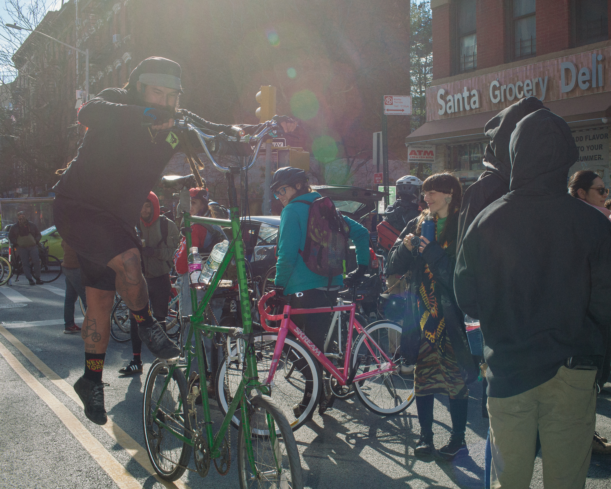 Monster Track NYC 2022: Alleycats are Alive and Well – Angelo Calilap ...