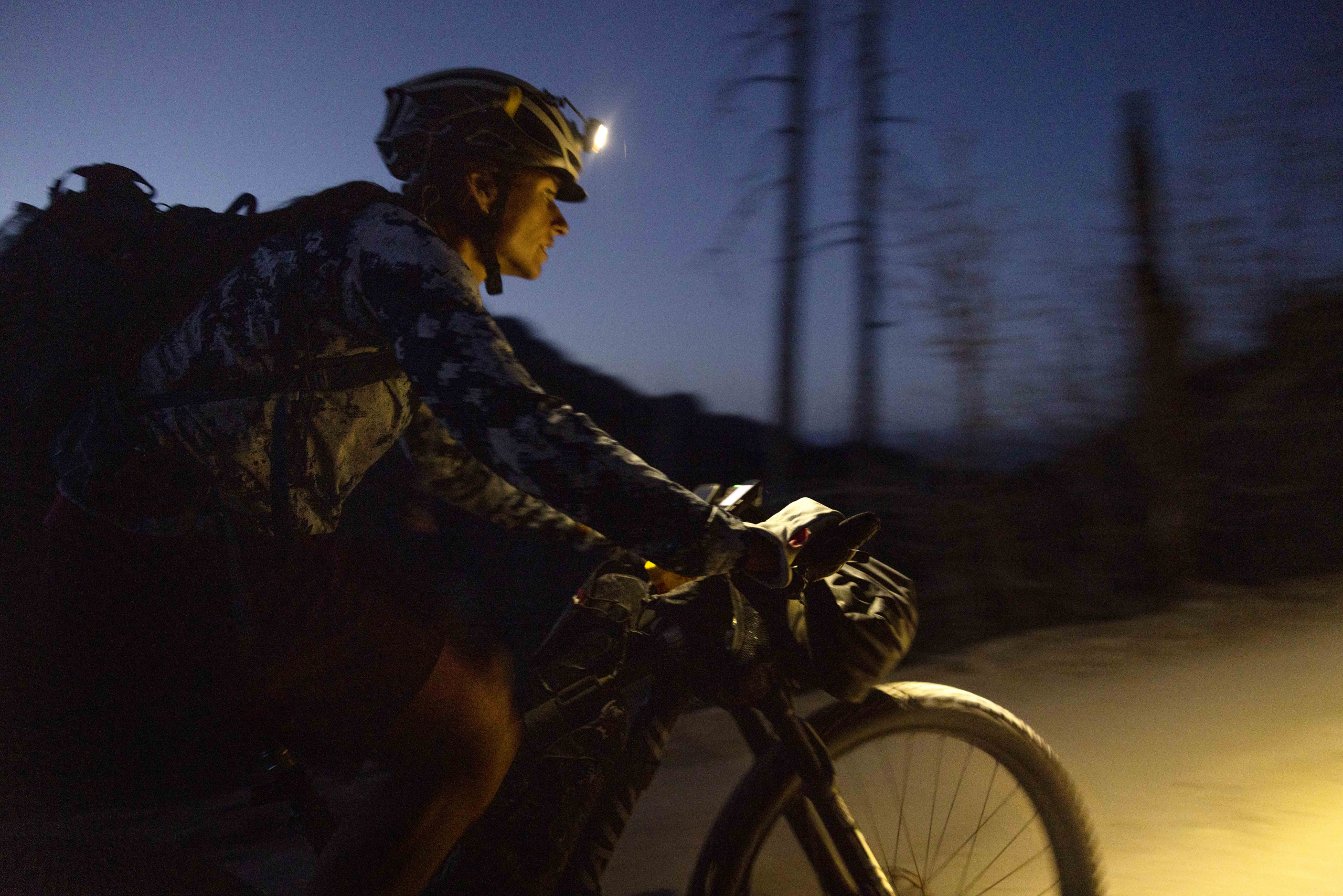 Sink Into the Earth: Lael Wilcox Rides the 827 Mile Arizona Trail ...