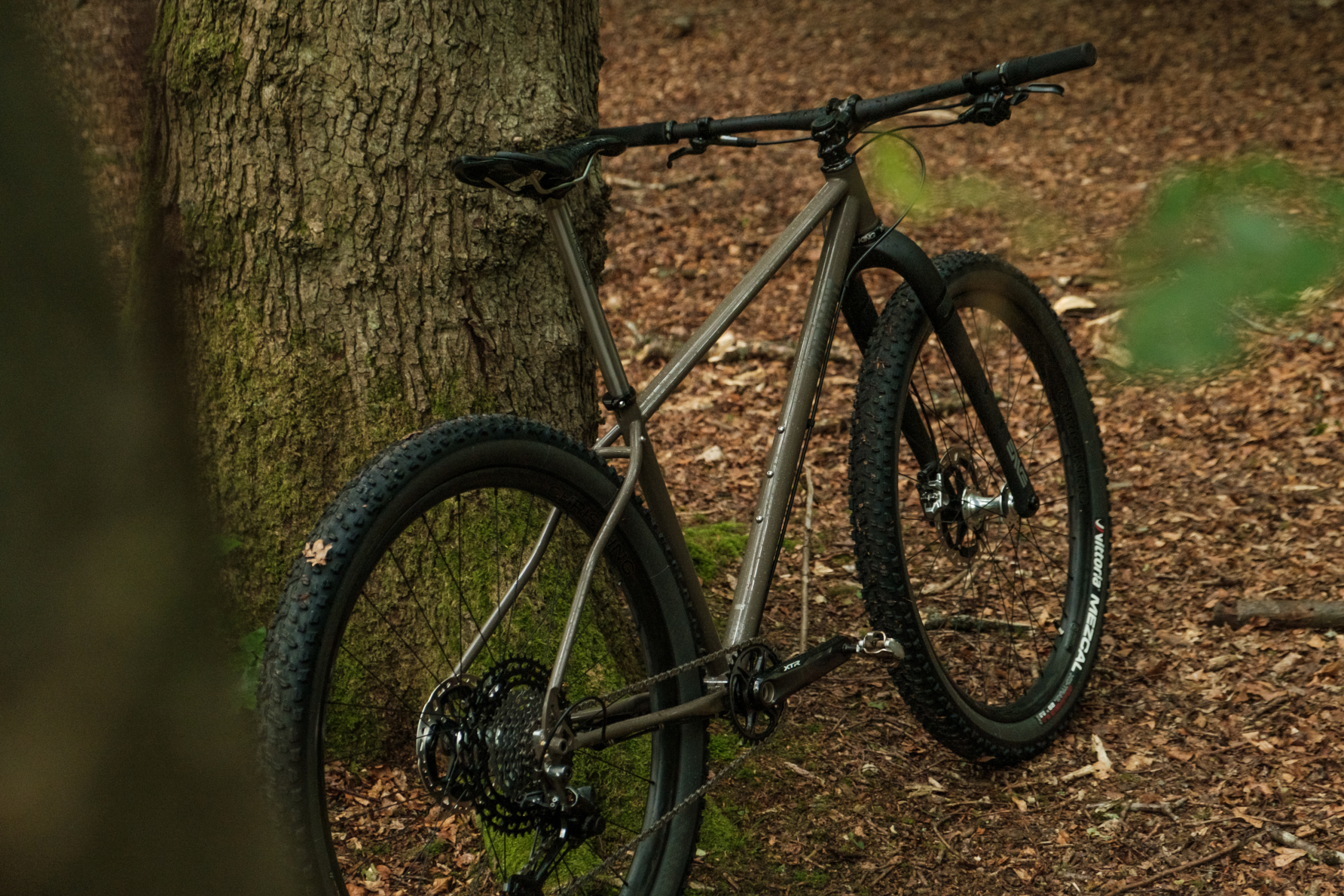 Introducing the Fairlight Holt: A Modern and Well-Equipped XC Bike ...