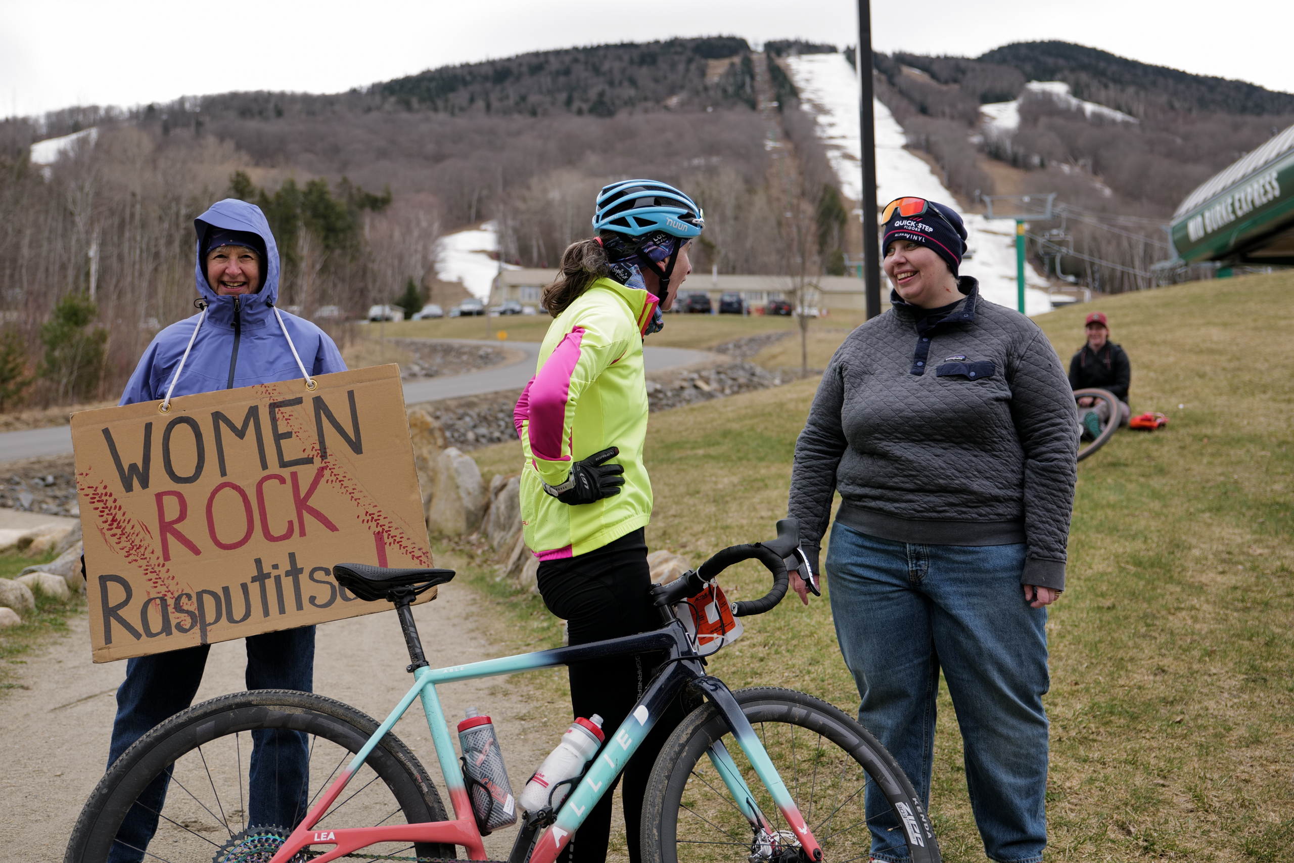 Vermont’s Rasputitsa Dirt: A Gravel Race With A Wild Side – Chris ...