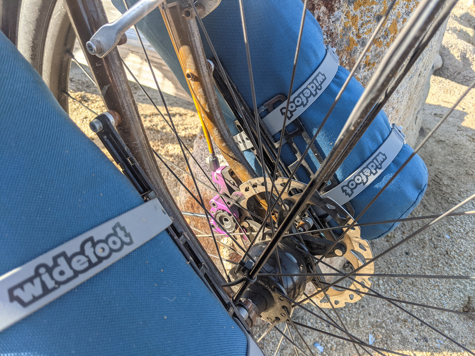 Readers’ Rides: Matt’s Crust Bikes Lightning Bolt – A Lightweight ...