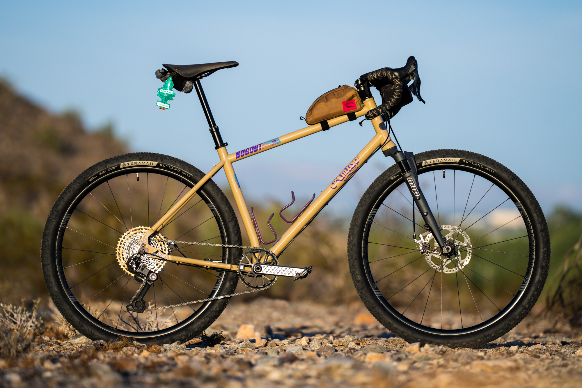 Josh’s Amigo Bug Out feat. Ingrid Drivetrain, MRP Baxter Fork, and ...