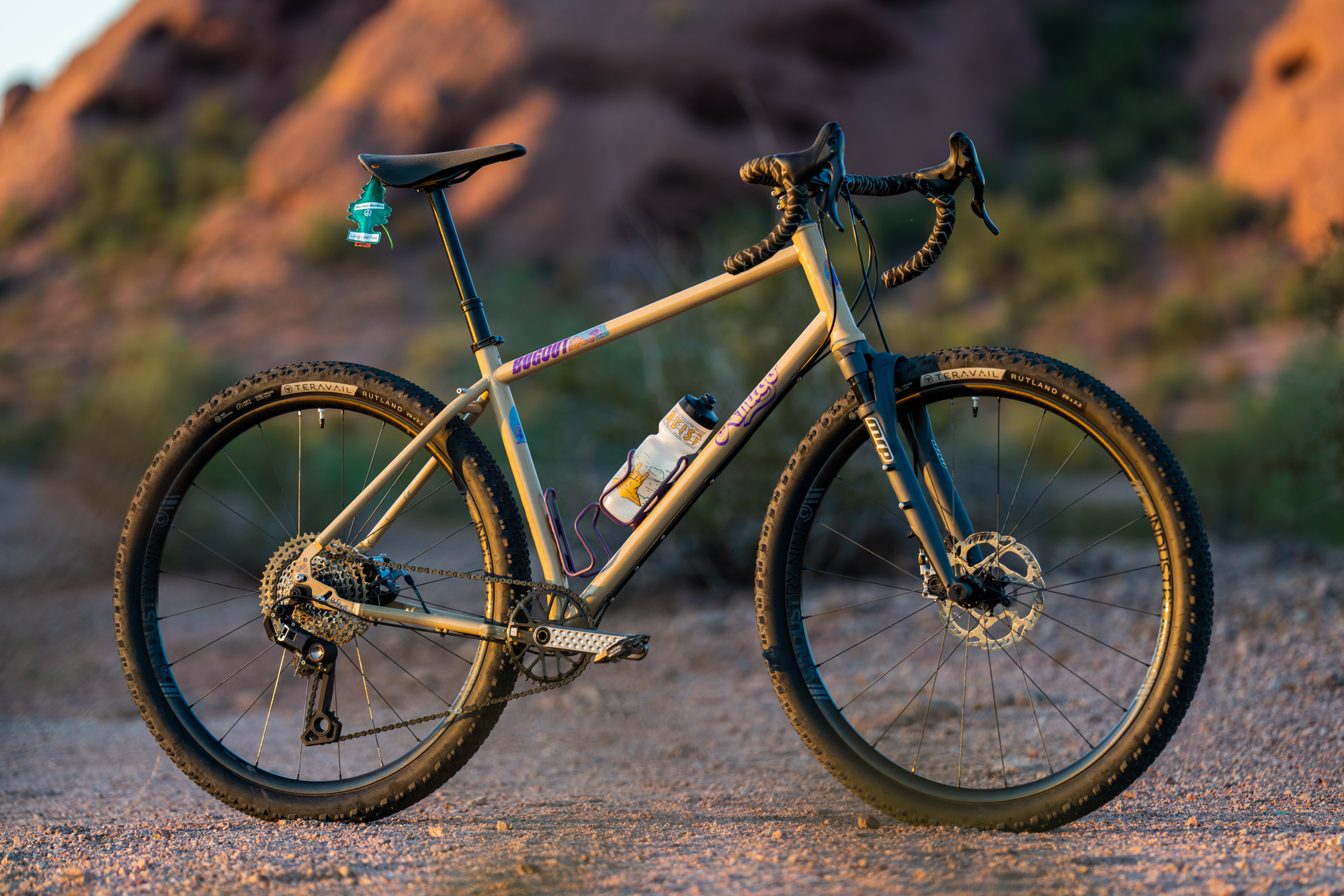 The Dust-Up: Old Man Yells at 27.2 Seatposts – Travis Engel | The ...