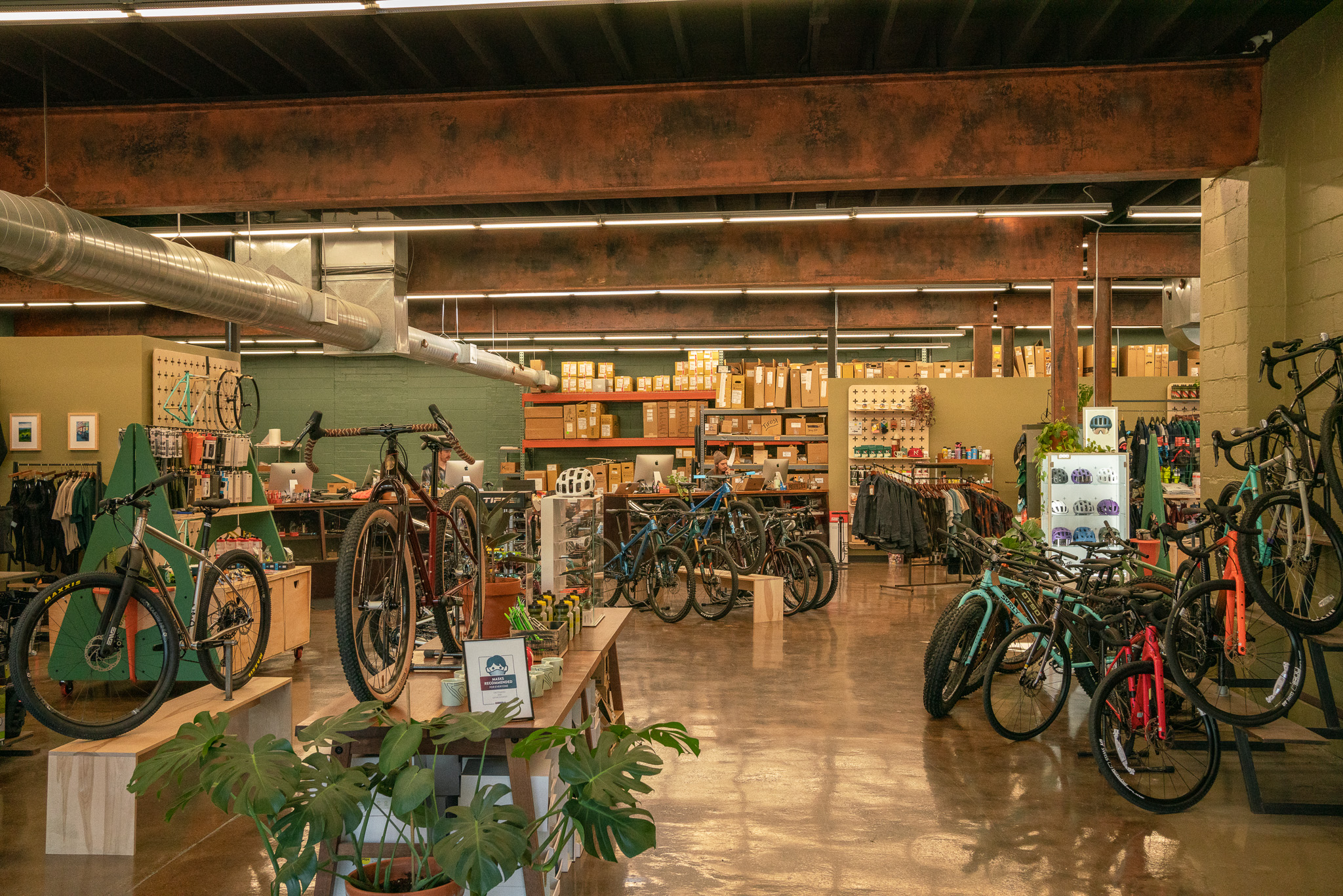 Radar Roundup: MADE Handmade Bike Show, Wizard Works in the US, August ...