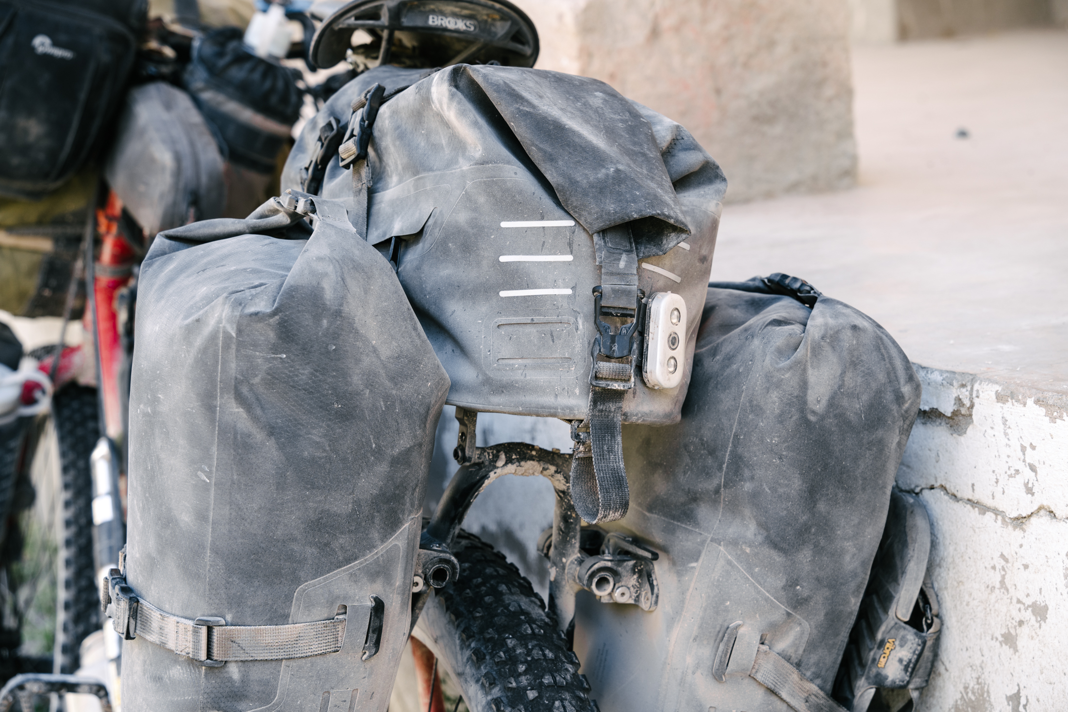 A Long Term Review of the Tailfin AeroPack and Mini Panniers – Ryan ...