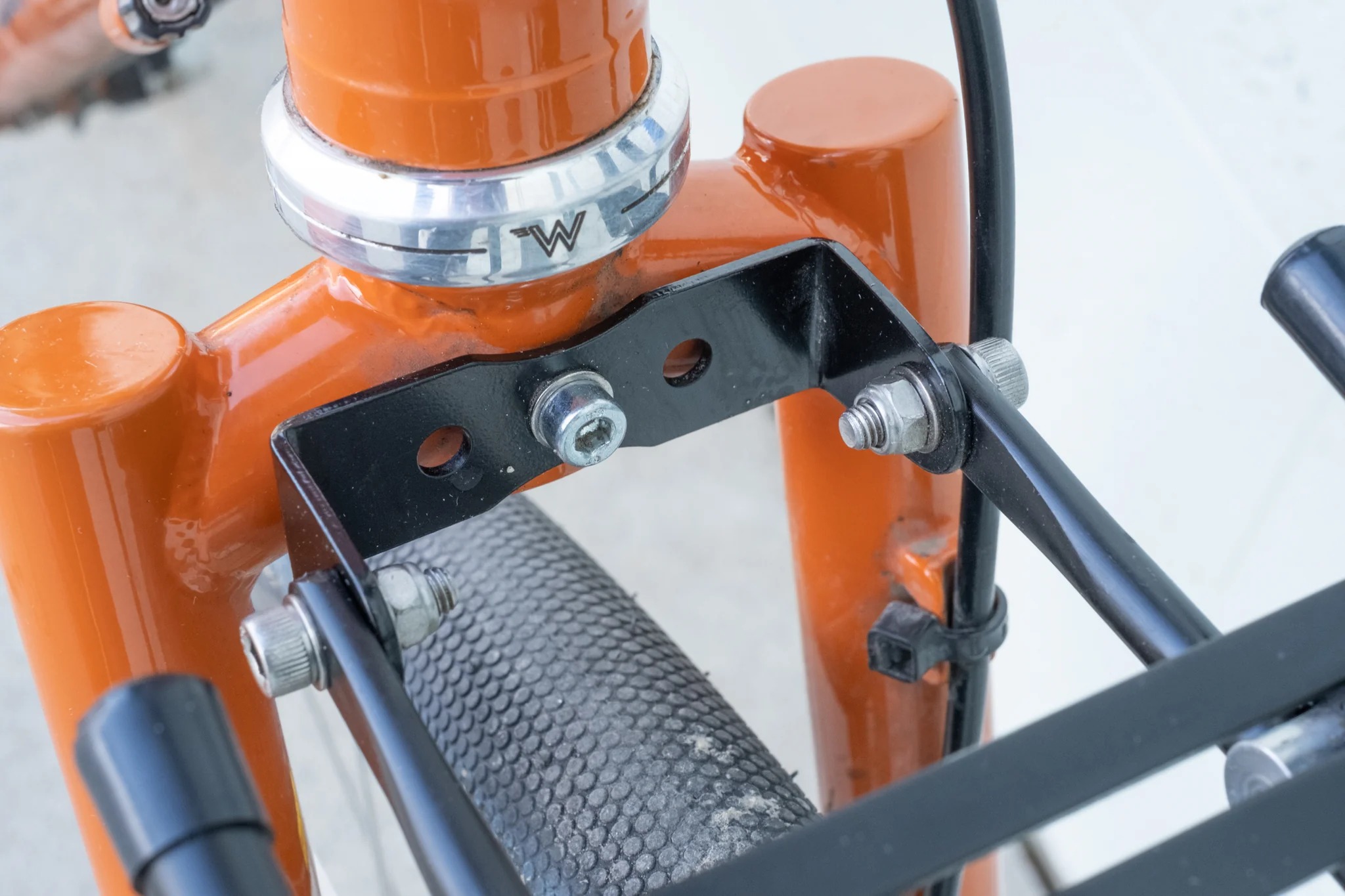 Radar Roundup: Chromag Lowdown 170/158mm, Universal Colours, Singular ...