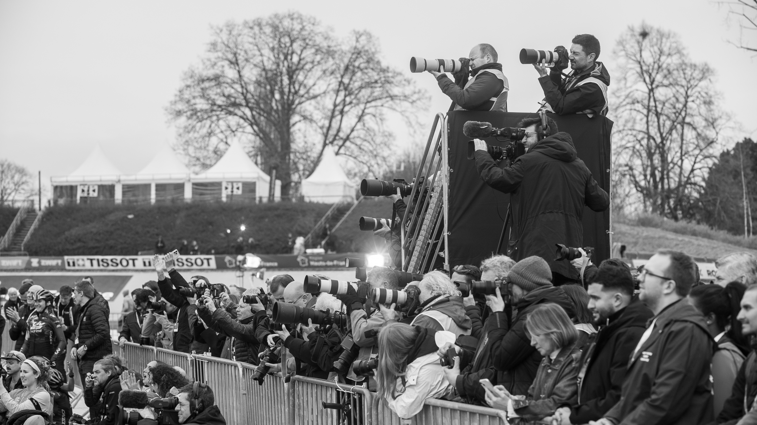 “A Big Motherf*cking Rock!” 2023 Paris-Roubaix Femmes Before and After ...