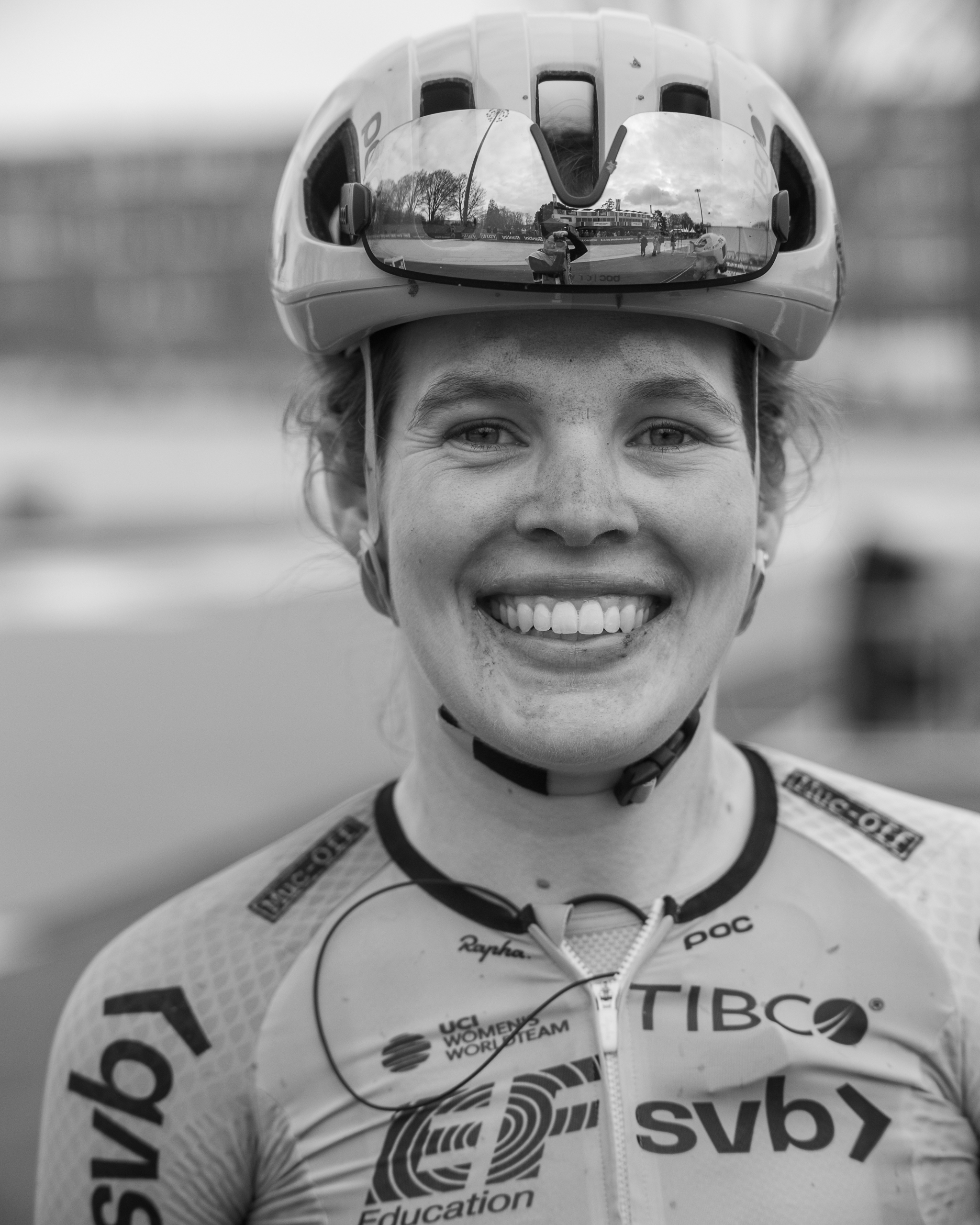 “A Big Motherf*cking Rock!” 2023 Paris-Roubaix Femmes Before and After ...