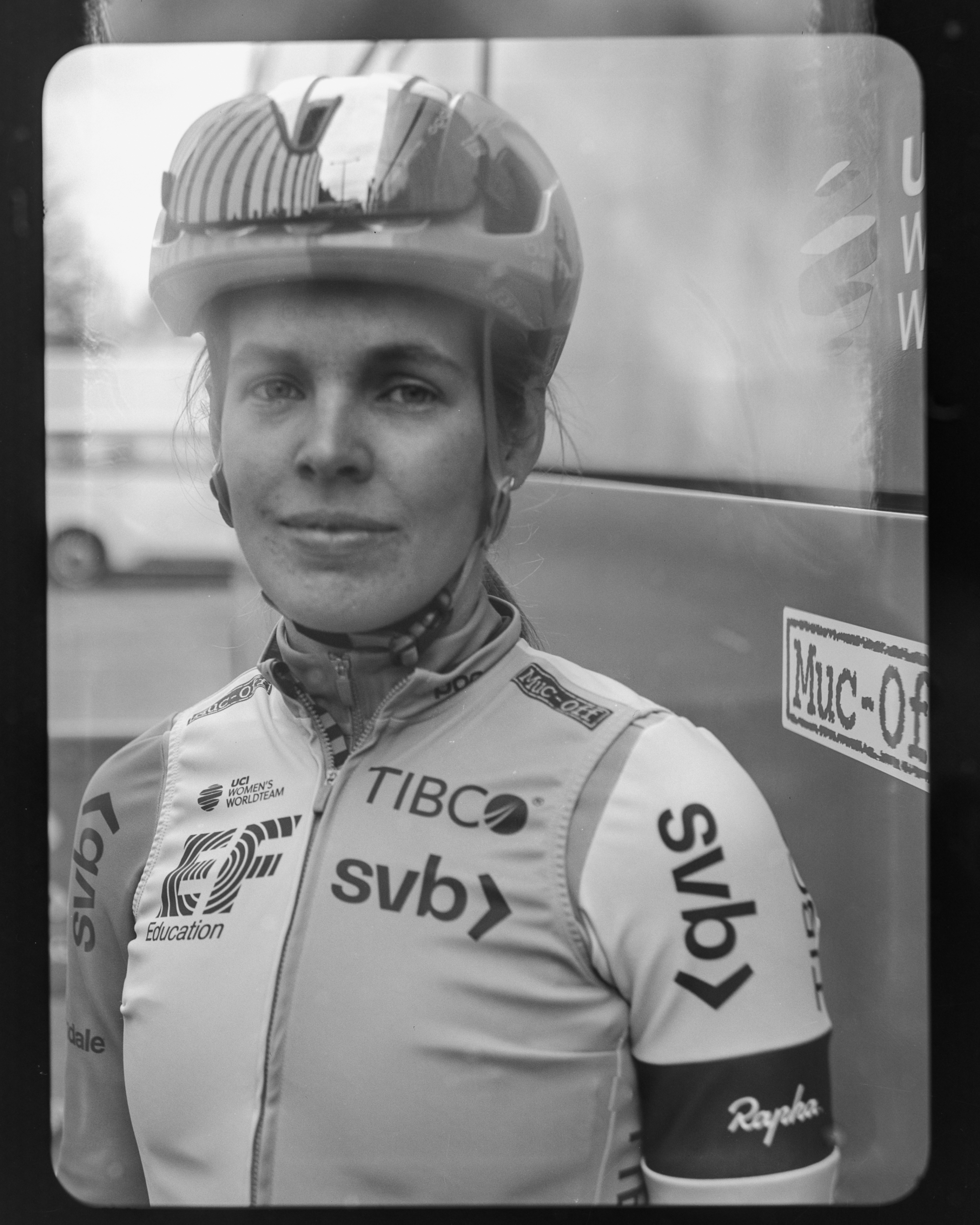 “A Big Motherf*cking Rock!” 2023 Paris-Roubaix Femmes Before and After ...