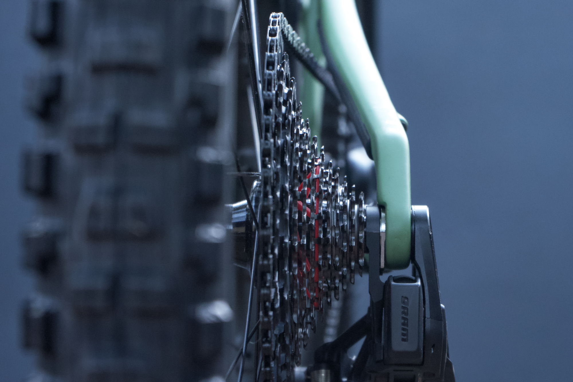 55 Zone Ahead: The Messy Story of Modern Mountain Bike Chainlines | The ...