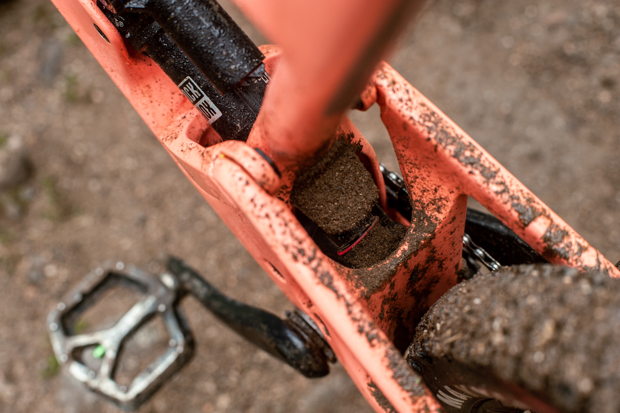 Light Sleeper: A Review of the Understated SCOR 4060 ST – Travis Engel ...