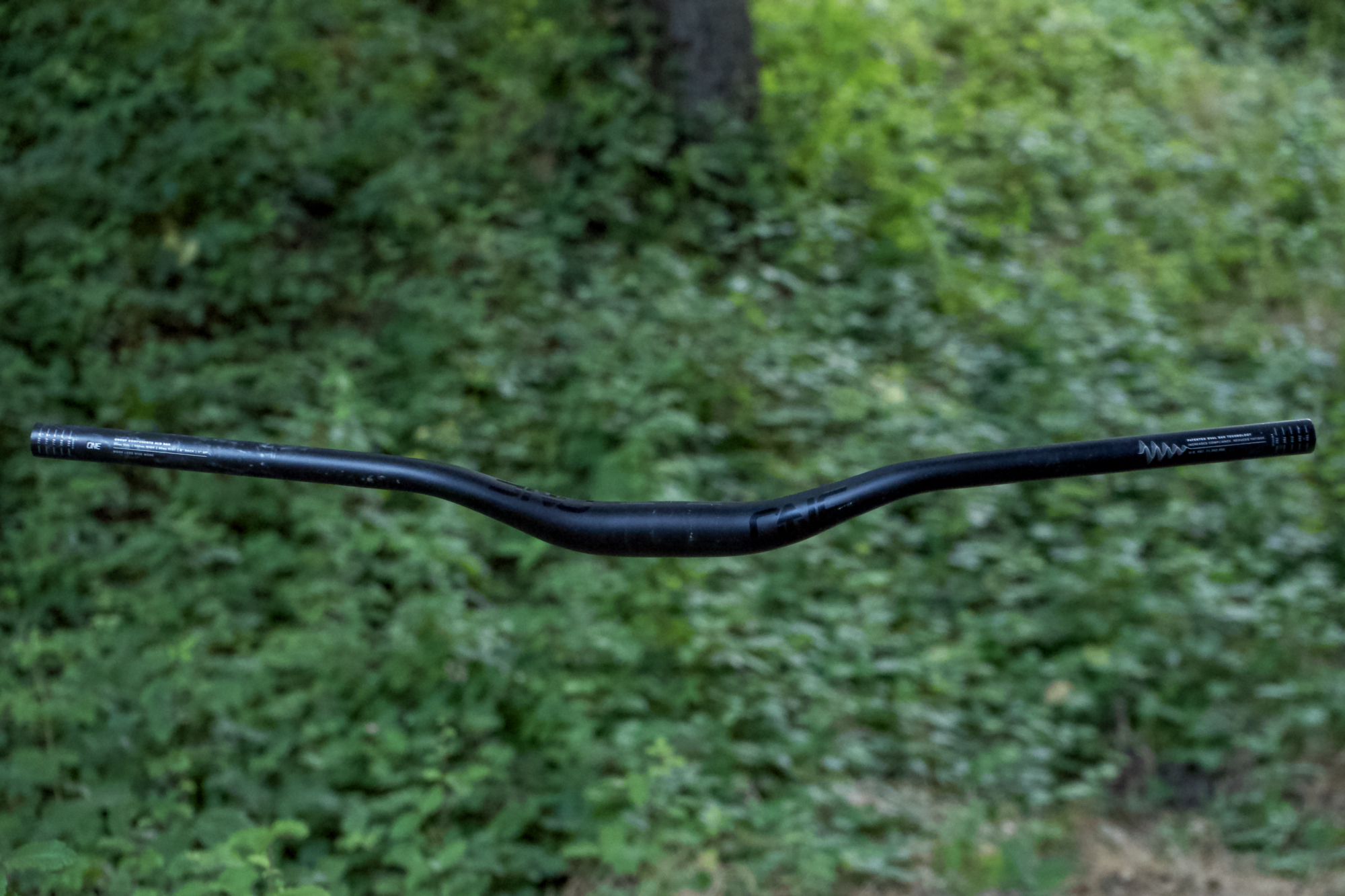 A Flat Circle: Our OneUp Alloy Handlebar Review Got Pretty Deep | The ...