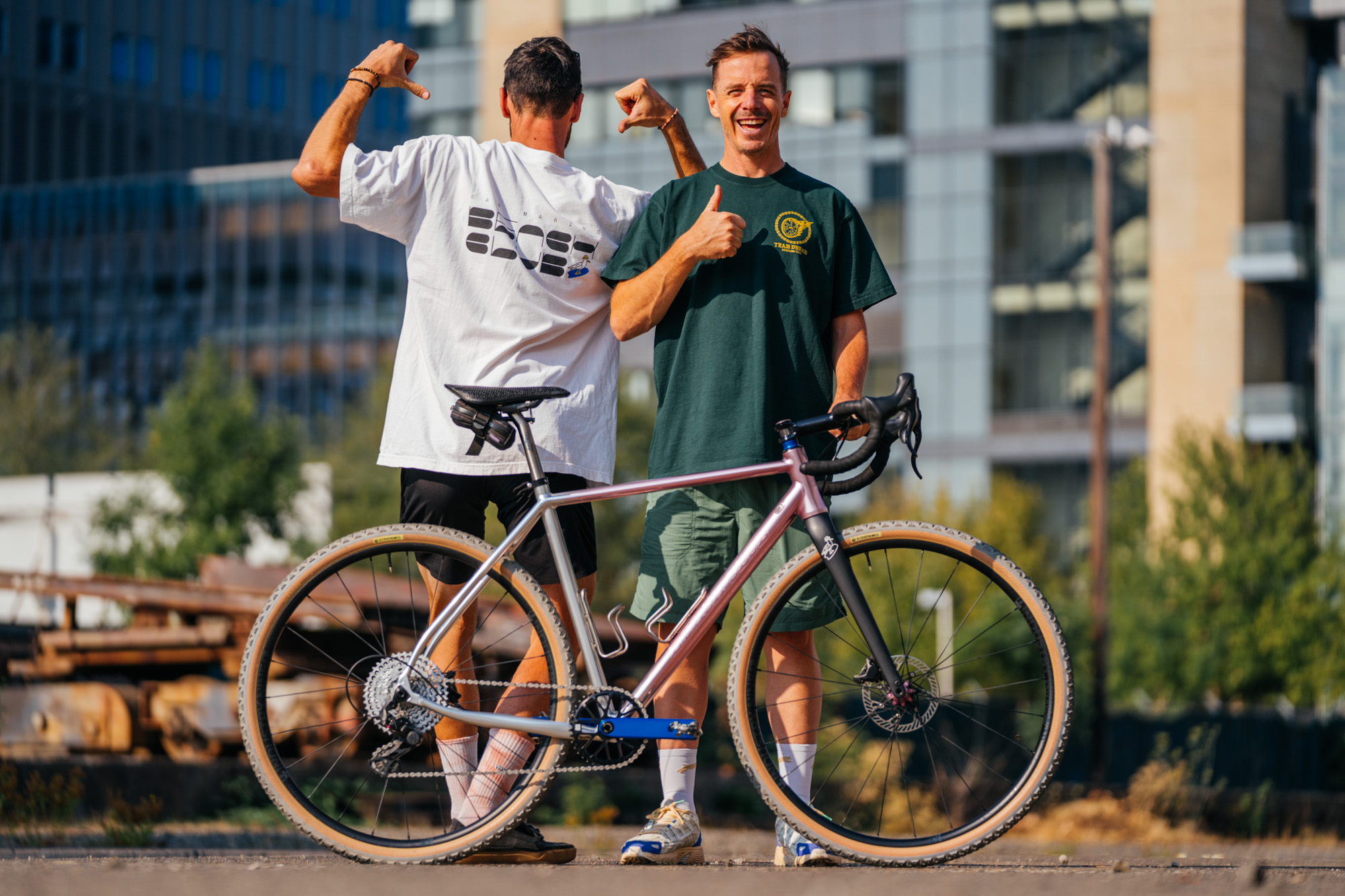 2023 MADE Bike Showdown: ALUMIWARS – Beach Club Al Dente Gravel Bike Vs ...