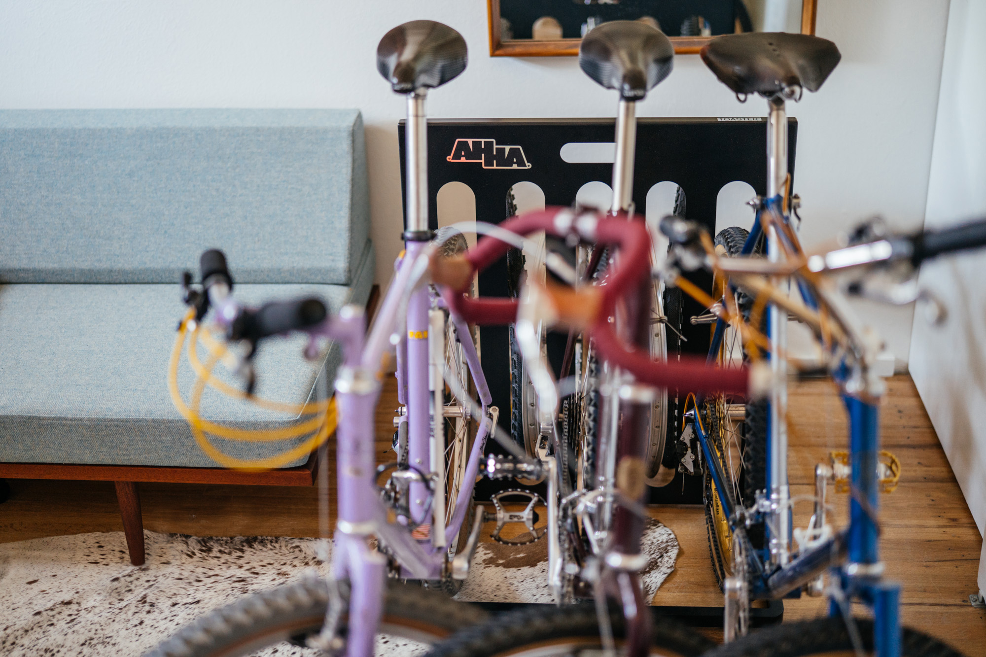 AhHa Toaster Portable Indoor/Outdoor Bike Rack Review – john watson ...