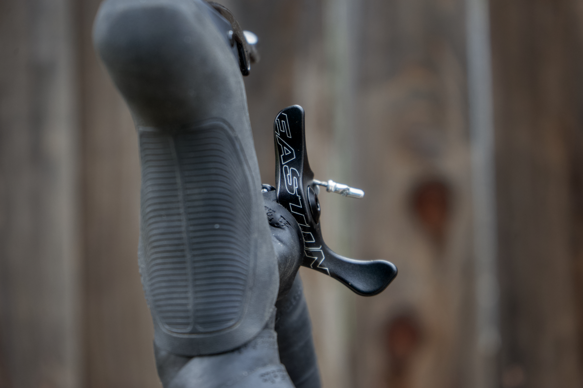 Under the Hood: Reviewing Gravel Drop-Bar Dropper-Post Remotes from ...