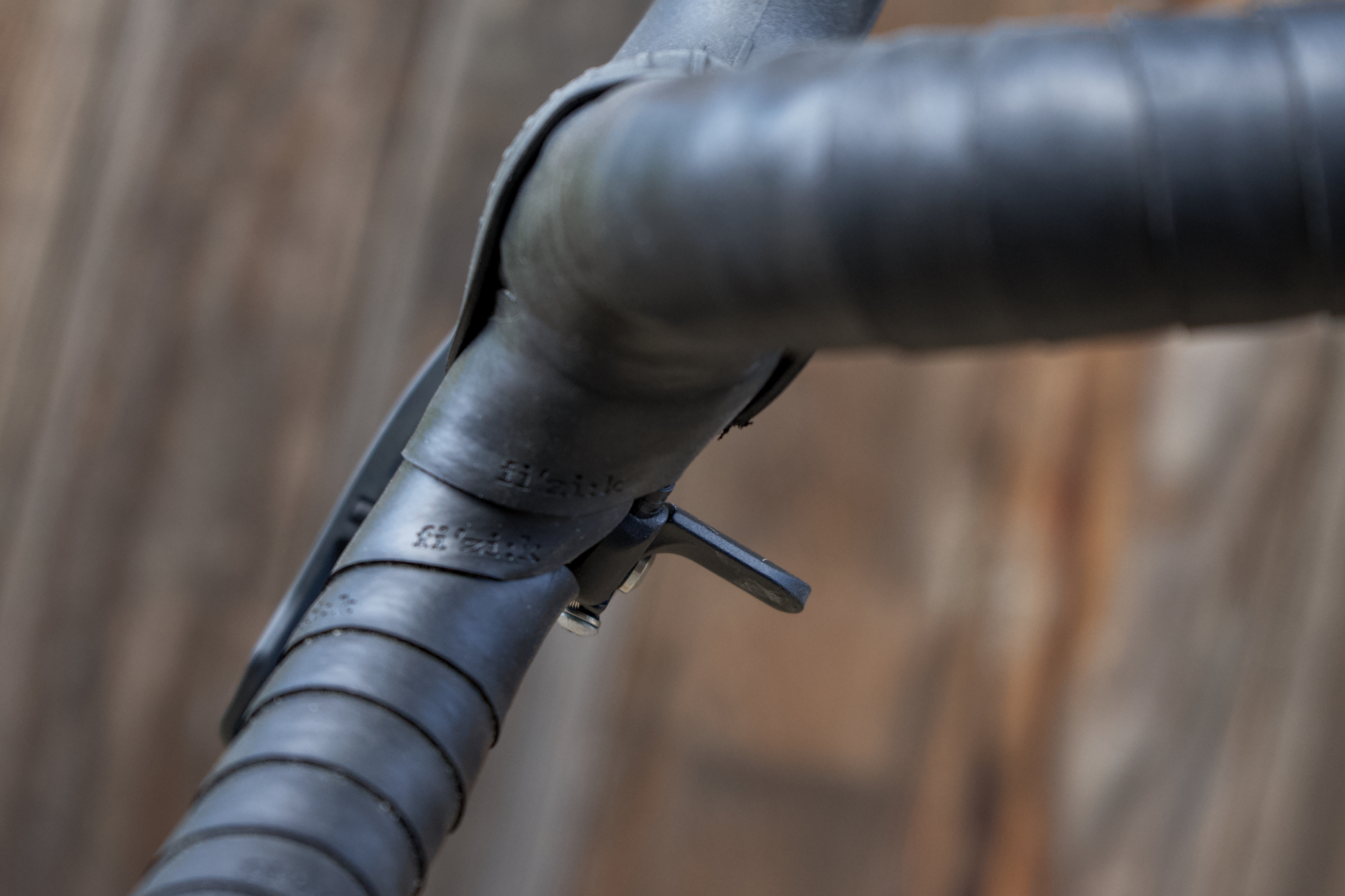 Under the Hood: Reviewing Gravel Drop-Bar Dropper-Post Remotes from ...