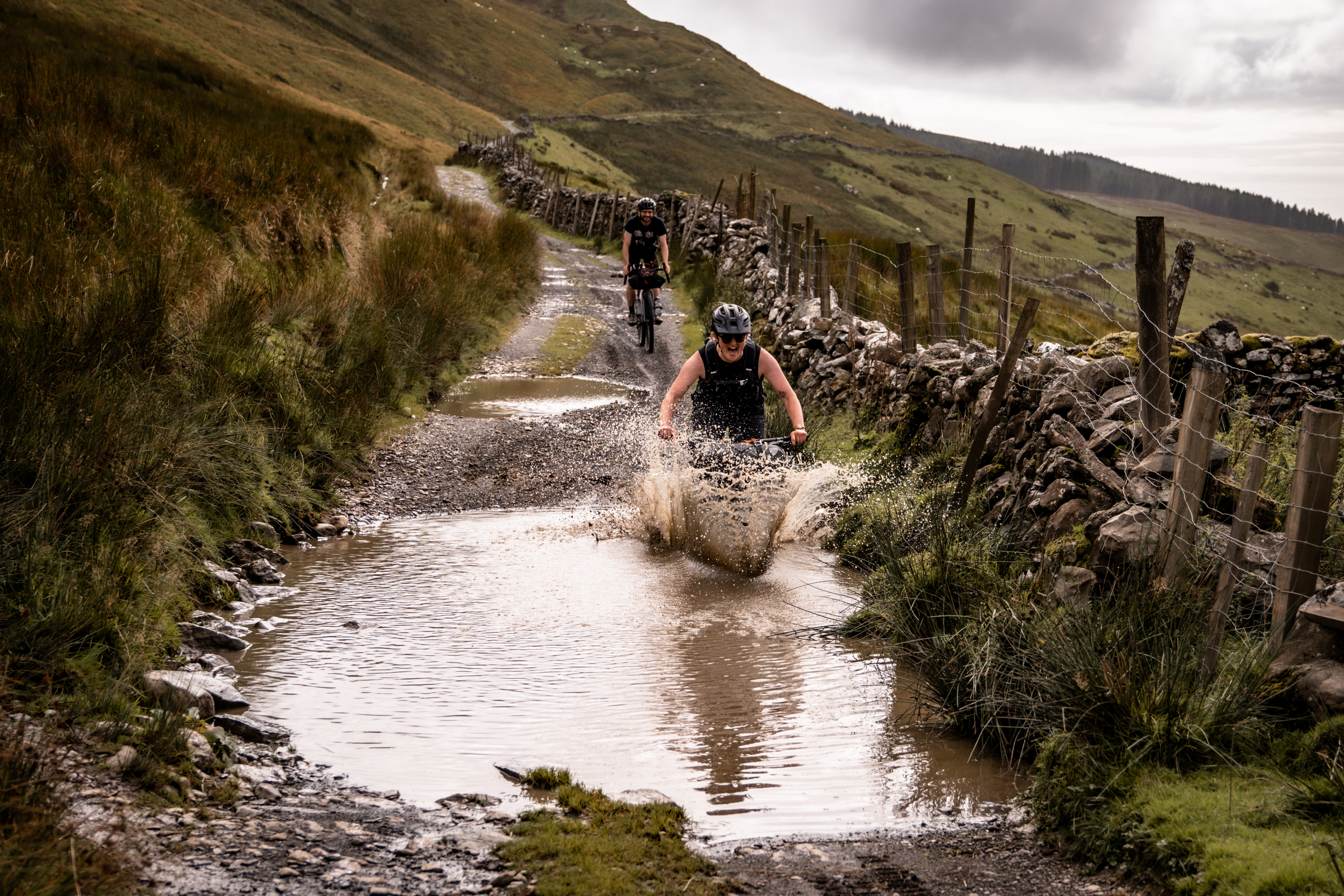 The New Traws Eryri Trail: Bikepacking Across Wales’s Most Intimidating ...