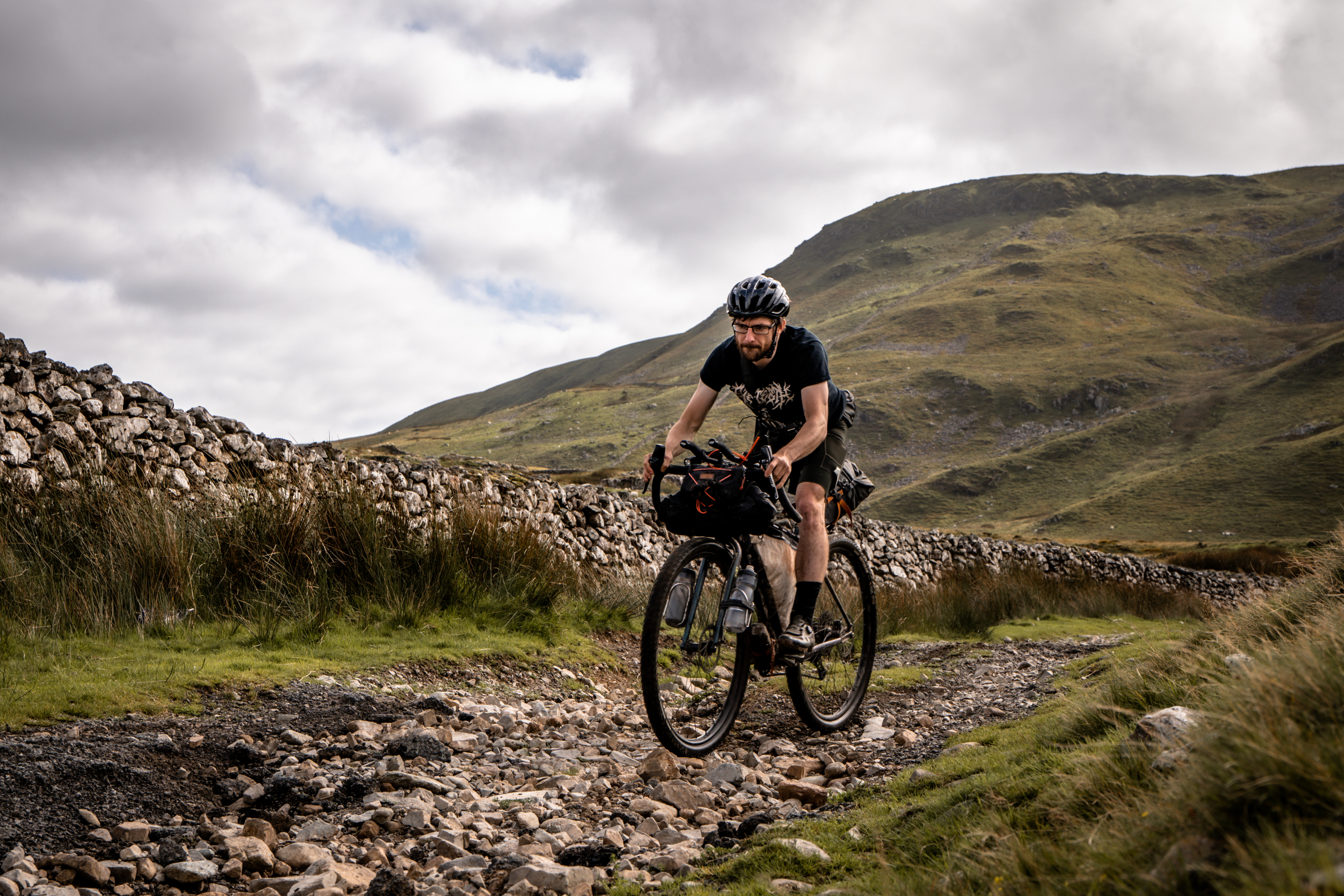The New Traws Eryri Trail: Bikepacking Across Wales’s Most Intimidating ...