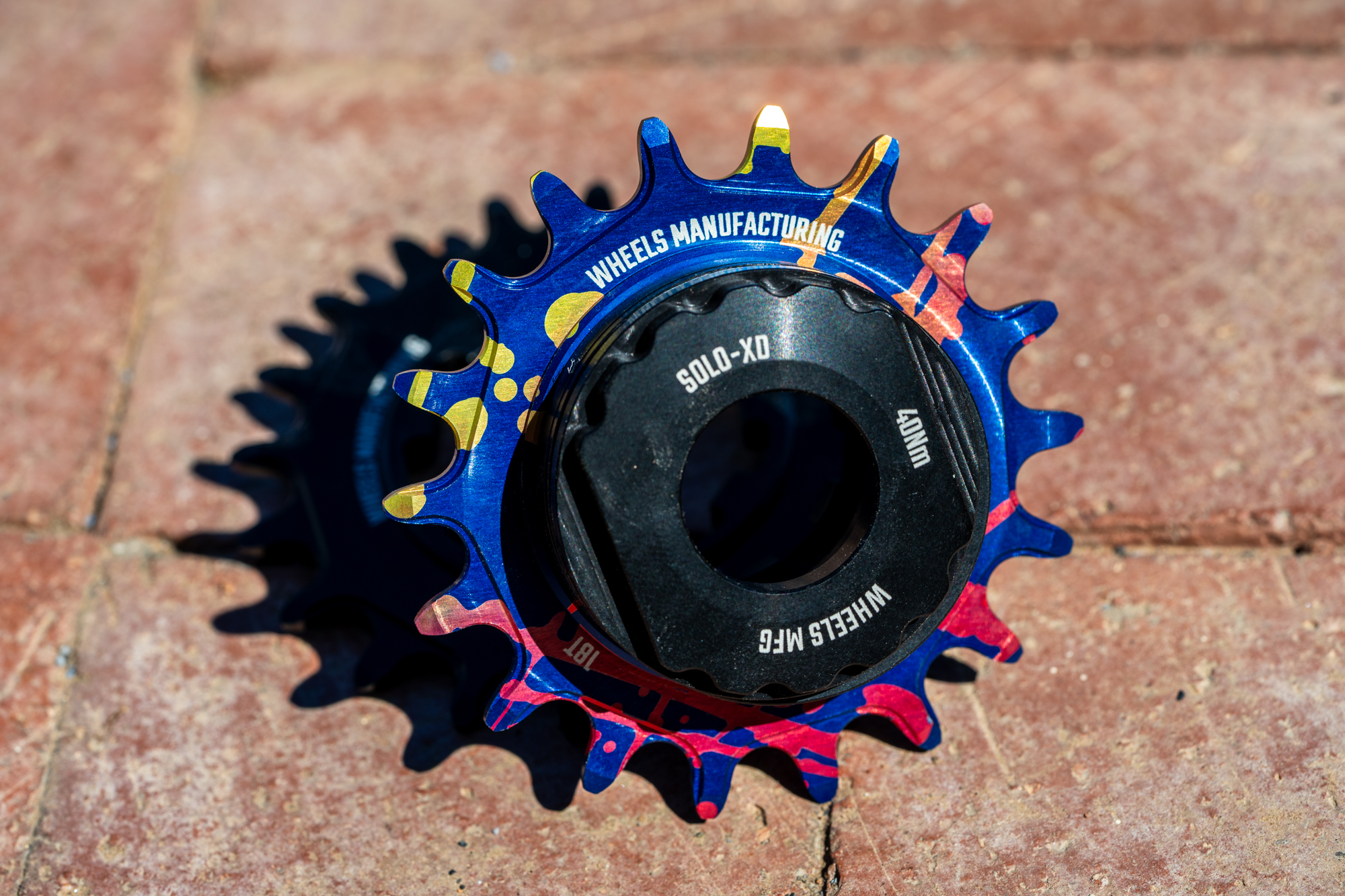 Single or Dingle? A Wheels Manufacturing SOLO-XD Single Speed ...