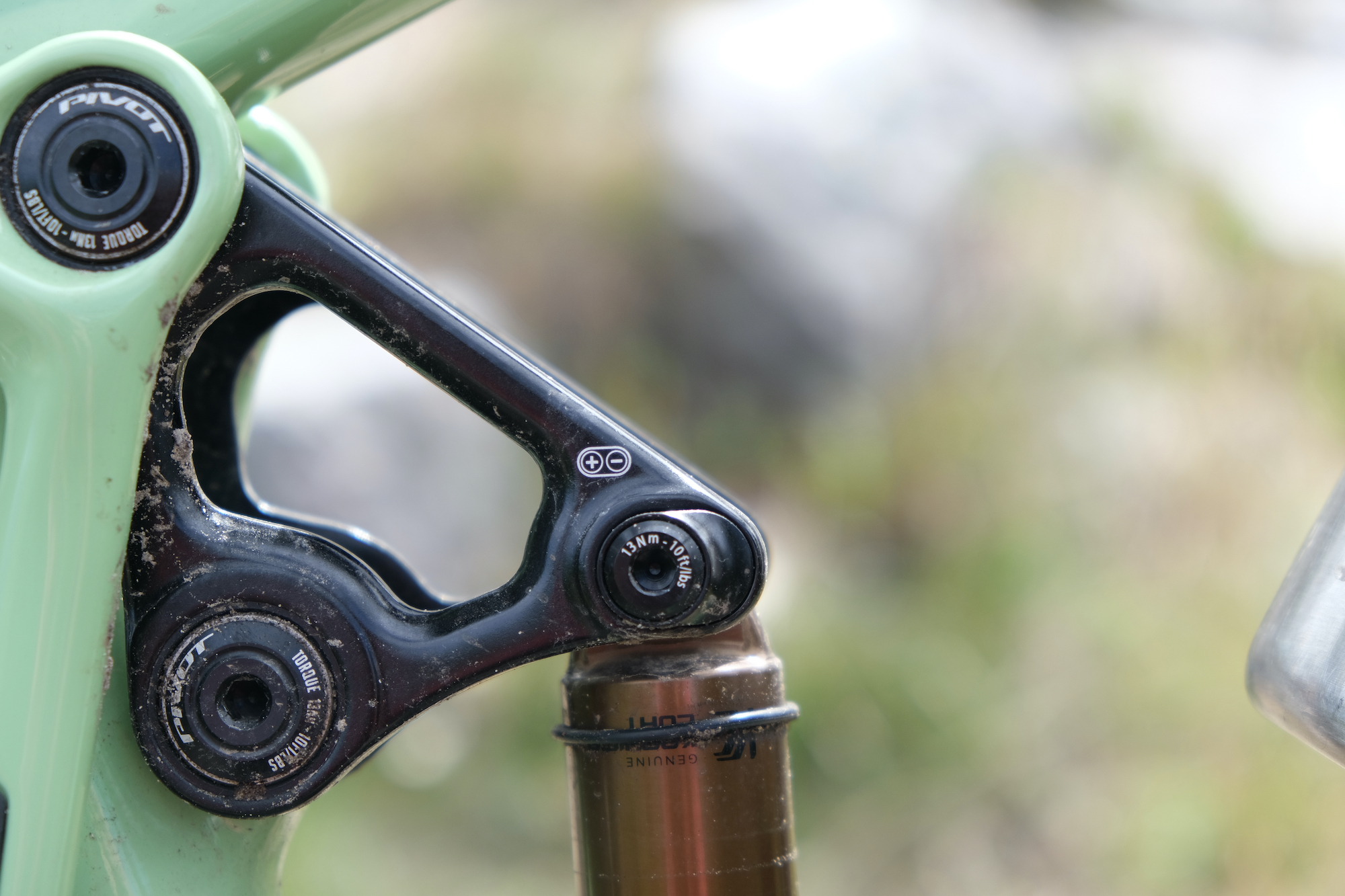 Flexing Muscles, Not Stays: A Pivot Mach 4 SL Review – Ryan LaBar | The ...