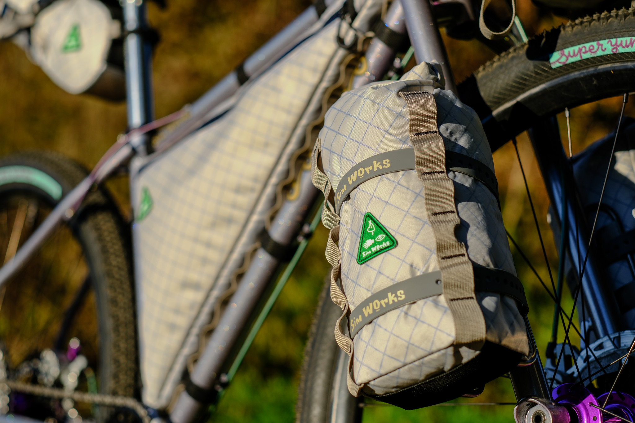 A First Look at Sim Works’ New Doppo Locust Touring Bike and SimLoaders ...