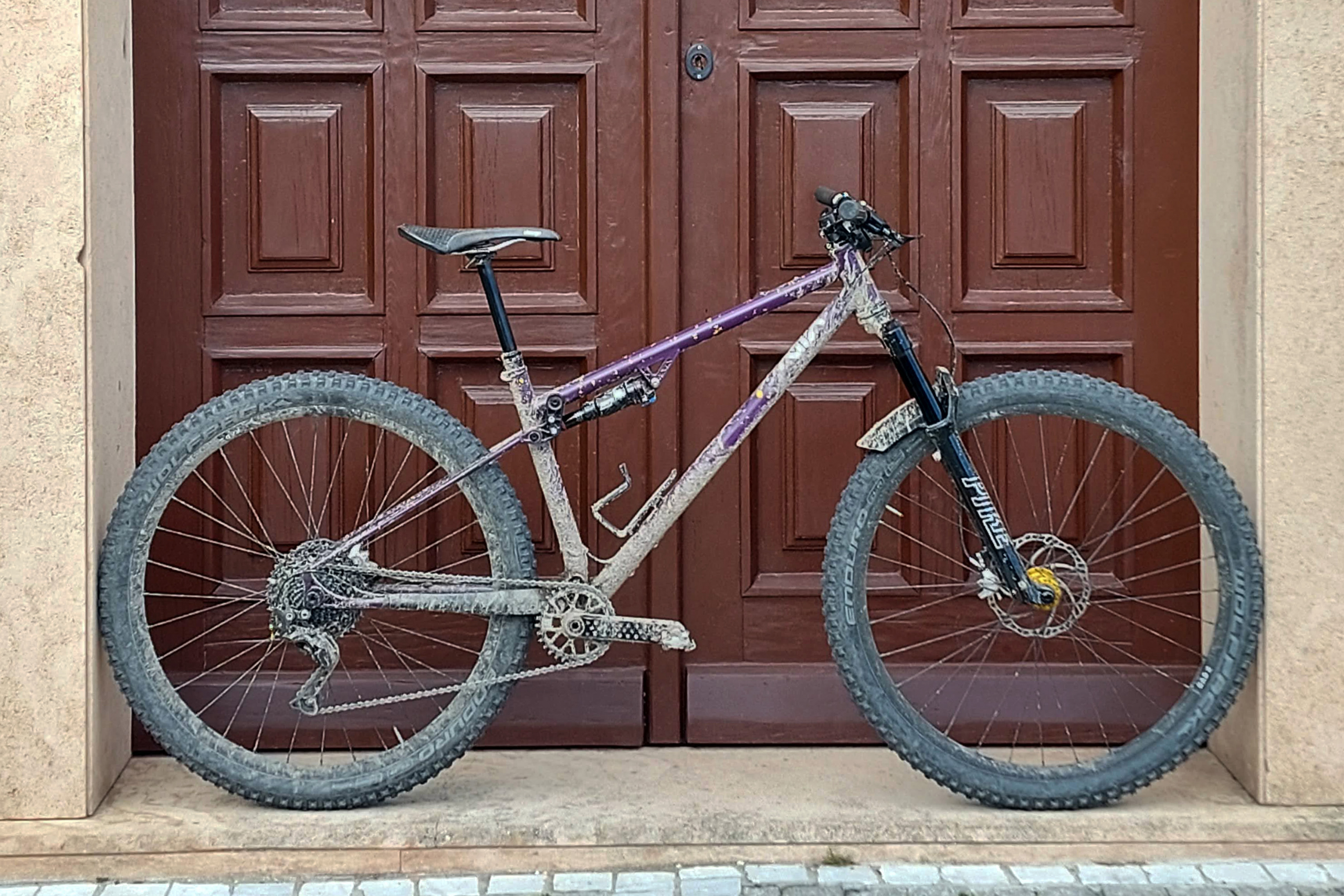 UNpaved Cycles Vertigo and Victor Steel Full Suspension MTBS | The Radavist | A group of ...