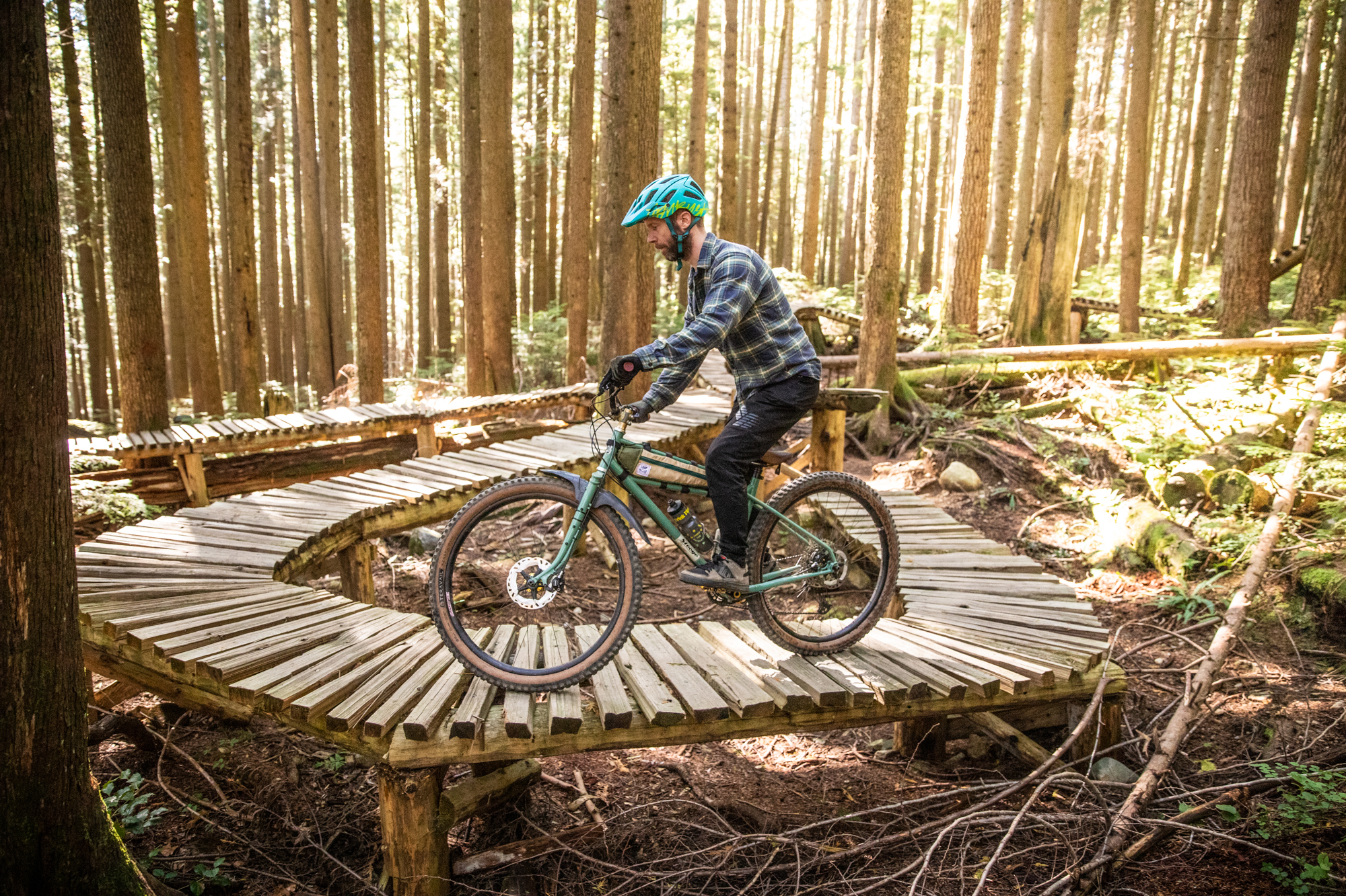 The Stooge Speedbomb Review: Maybe It’s Not a Compromise After All ...