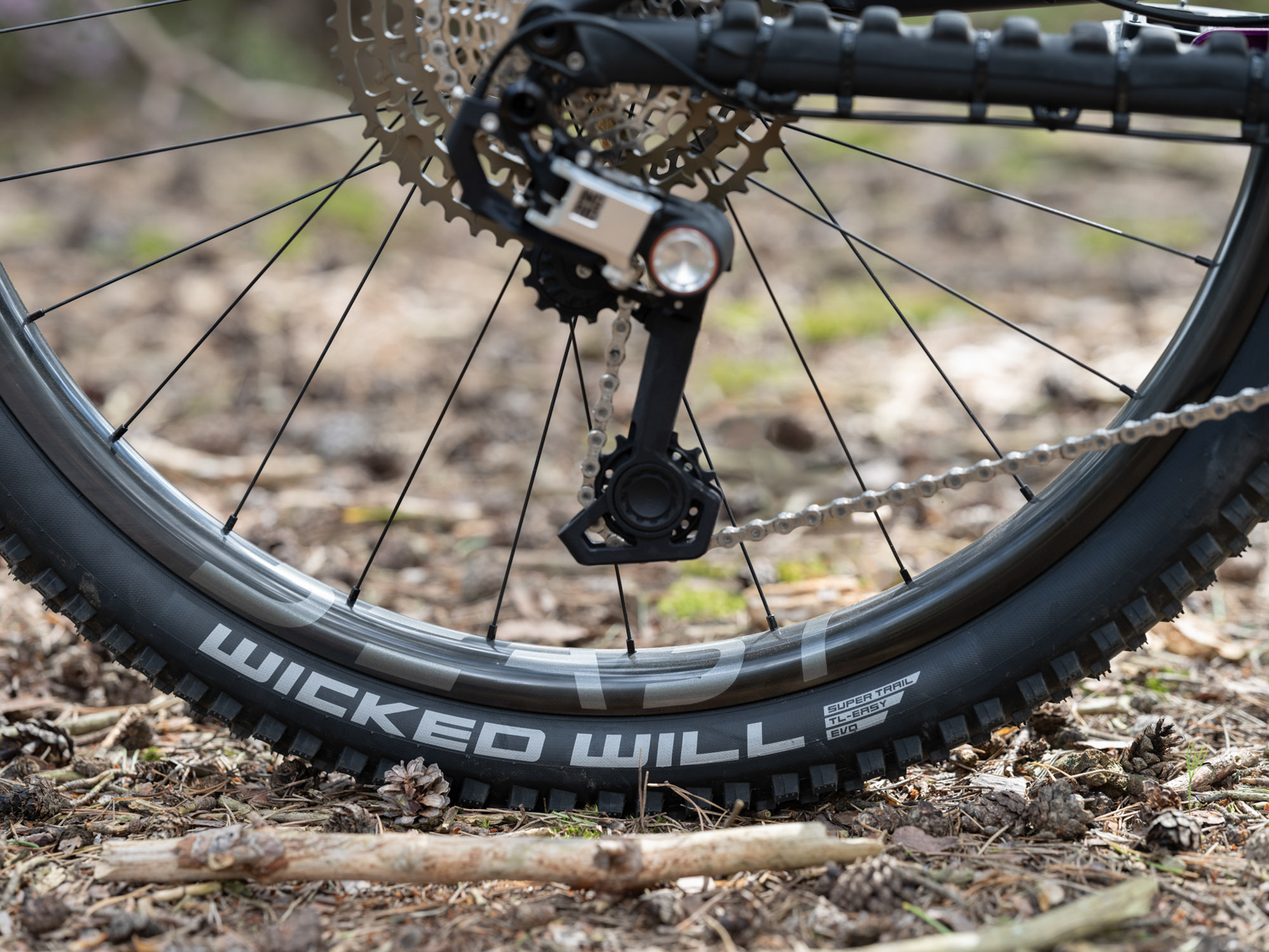 Sour Bicycles SRD Steel Full Suspension Review: A Rolling Prototype ...
