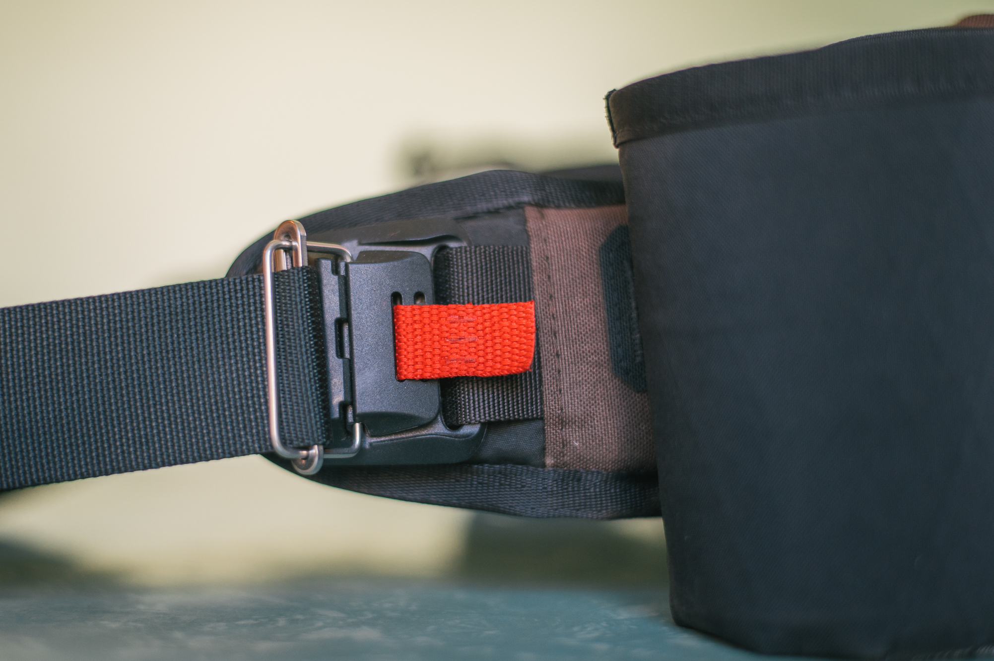 A First Look the New Wizard Works Oglah Hip Pack – Spencer Harding ...
