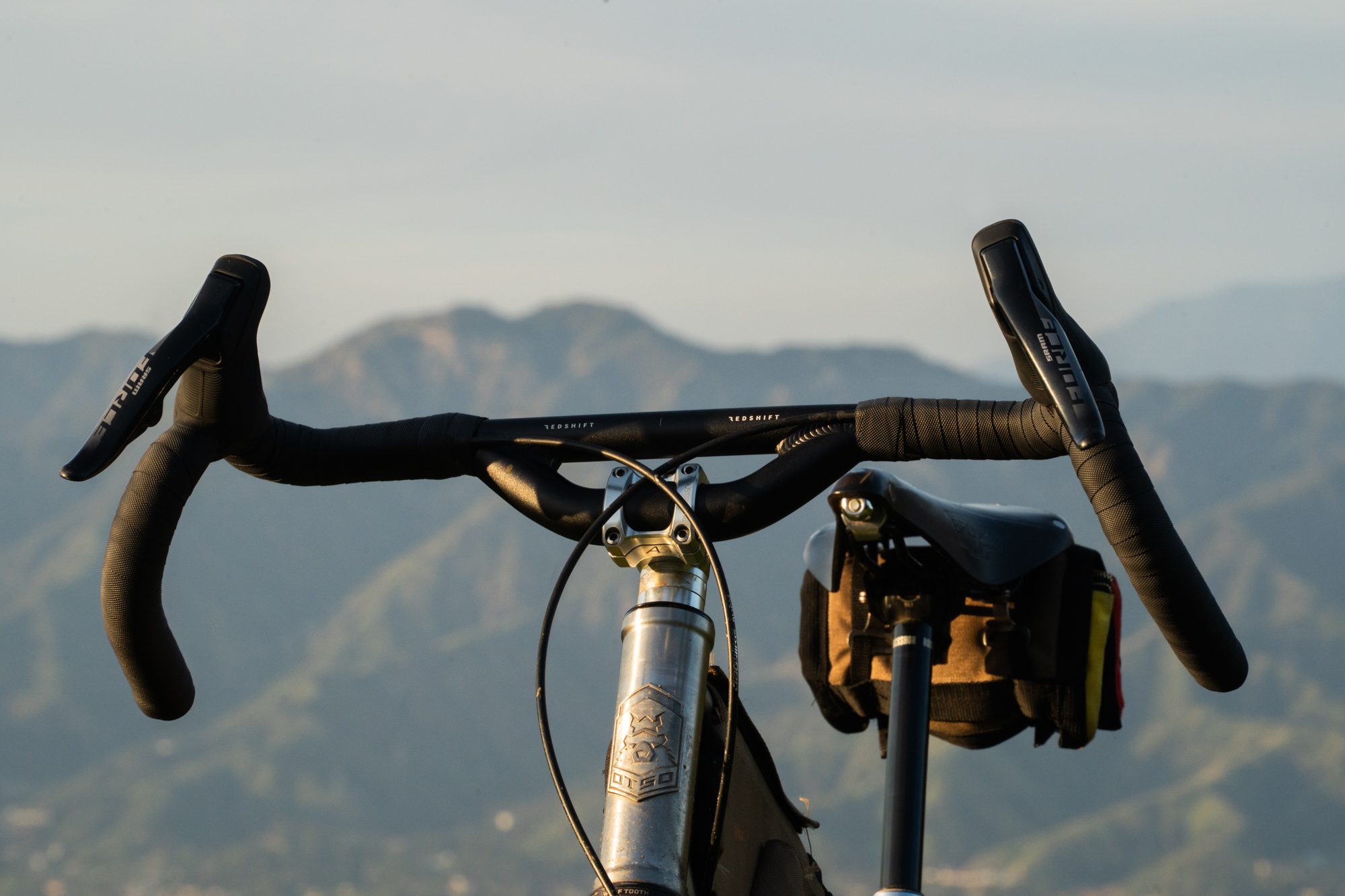 High Road: A Redshift Top-Shelf Handlebar First-Ride Review – Travis ...