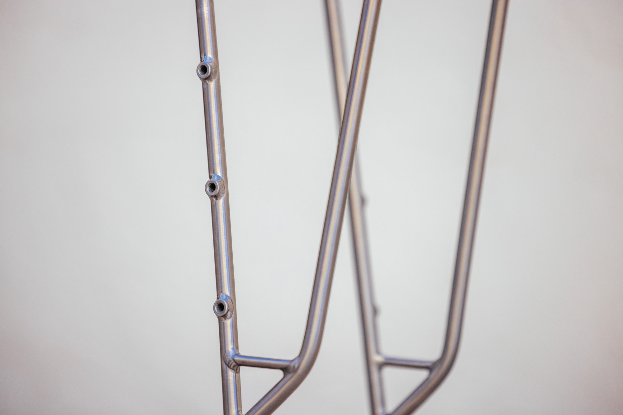 First Ride Review: Tumbleweed Titanium Mini Pannier Rack – john watson ...