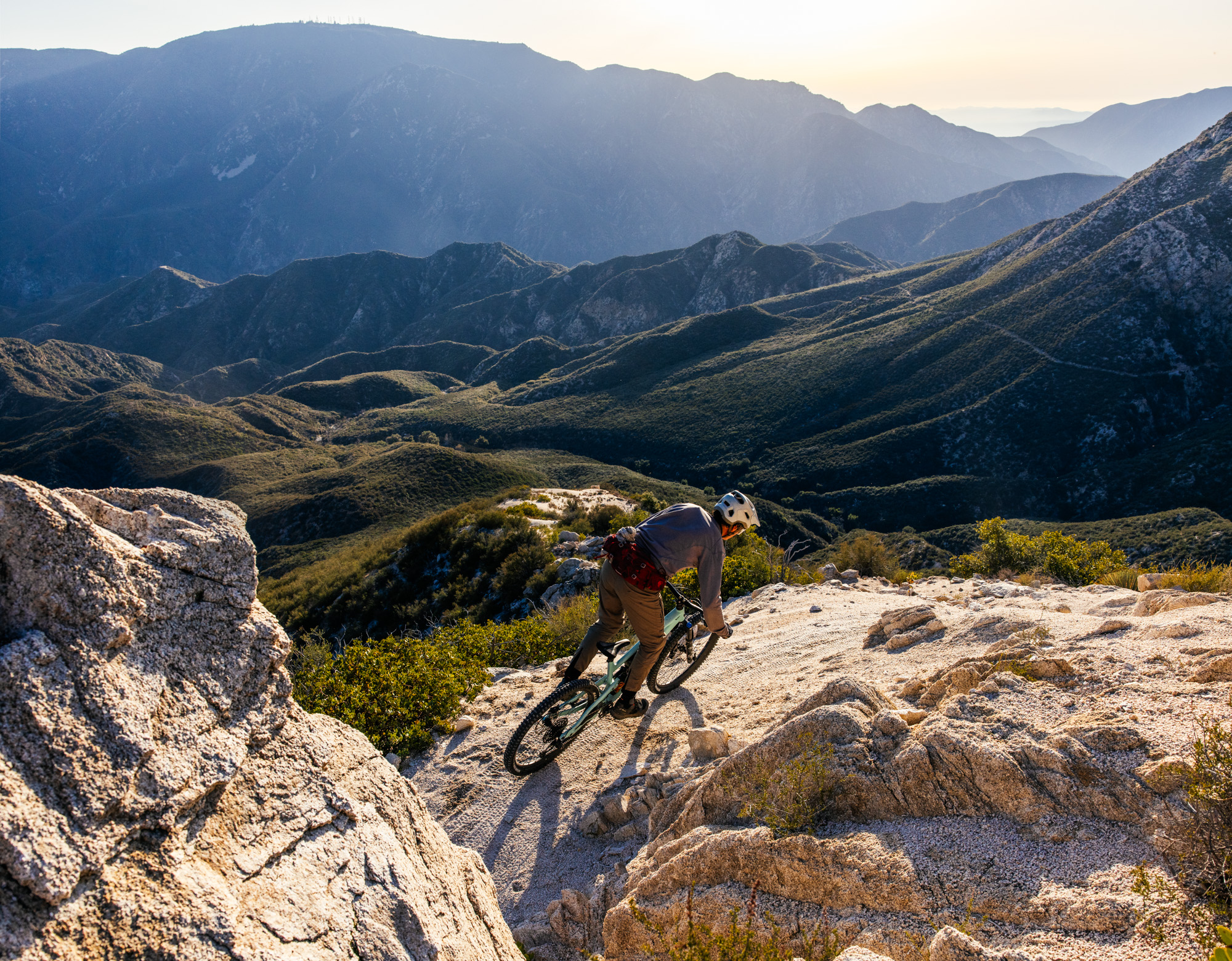 Is Dark-Colored Cycling Apparel Actually Hotter? – Travis Engel | The ...