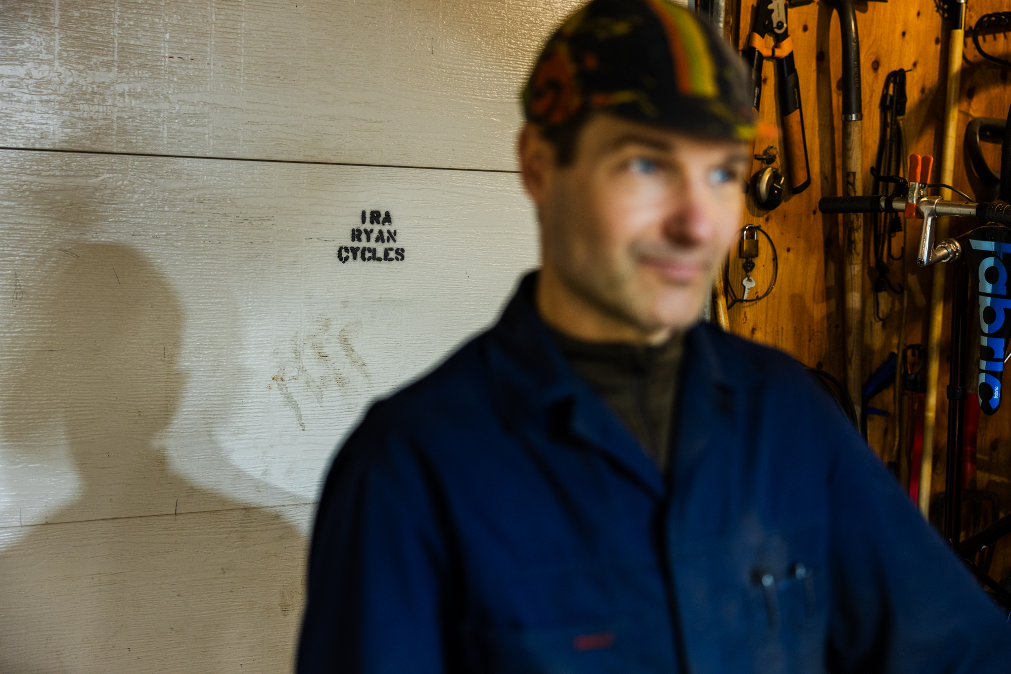 Ira Ryan Cycles Shop Visit: Constructeur Moderne – Josh Weinberg | The ...