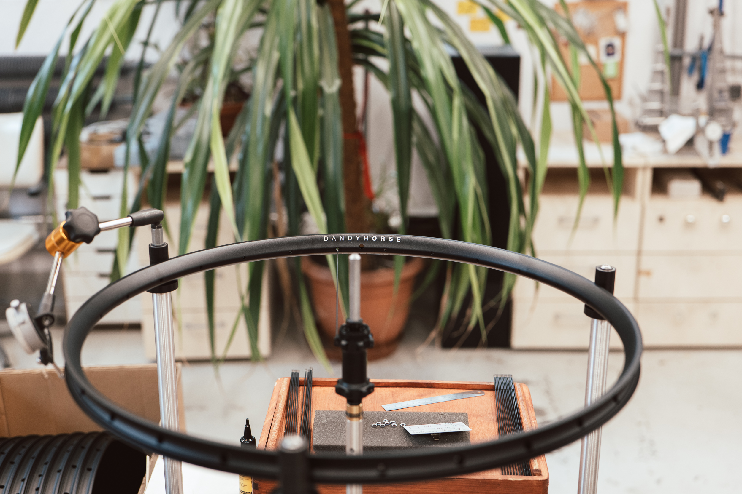 Dandy Horse Hyperion 30 GRX Wheel Review: Getting Wide in Warsaw ...