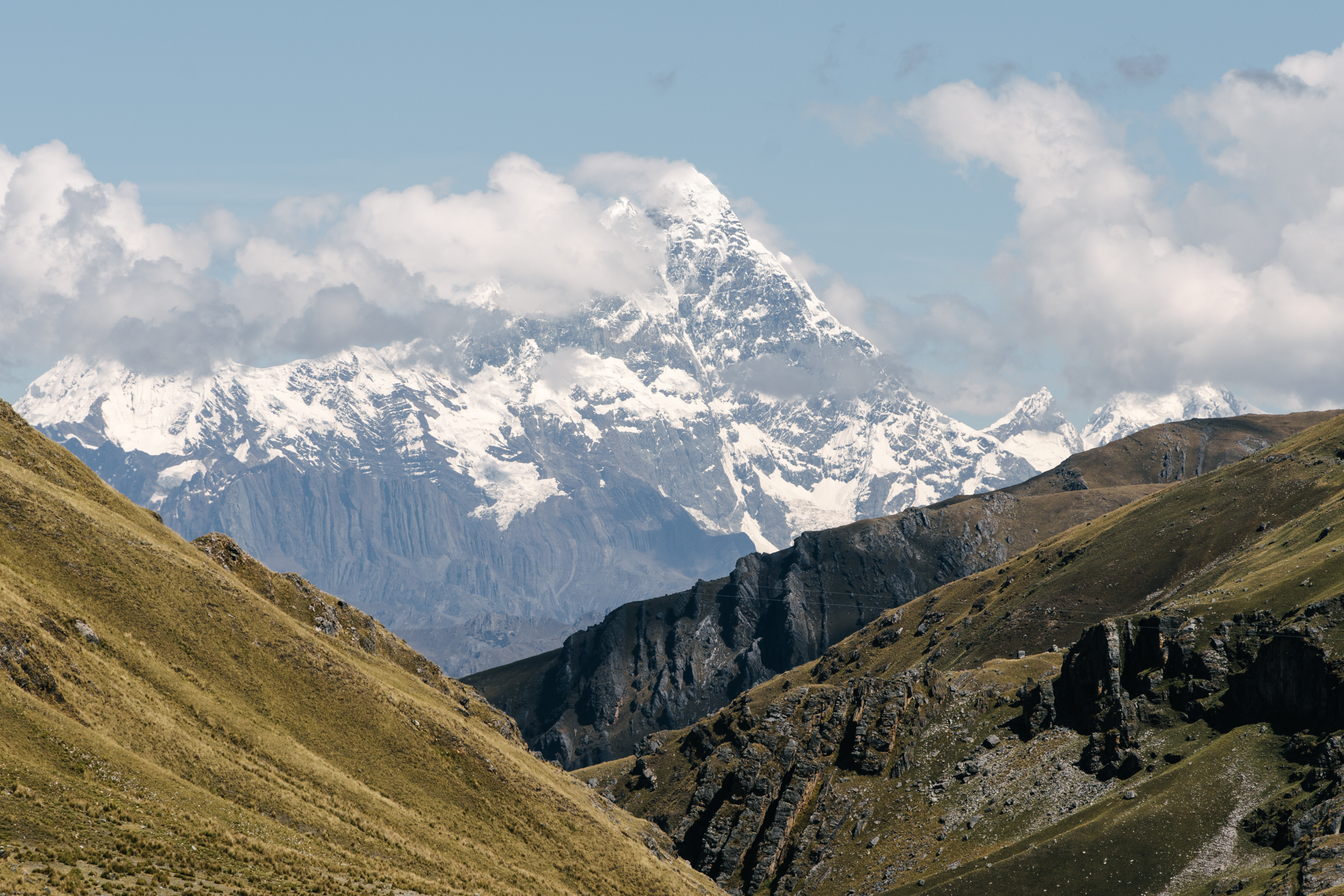 On the Trail of Ancient Civilizations in the Peruvian Andes – Ryan ...