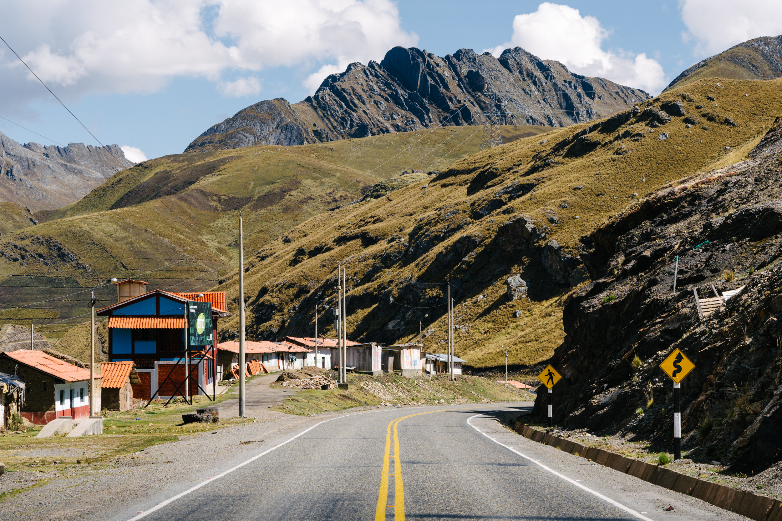 On the Trail of Ancient Civilizations in the Peruvian Andes – Ryan ...