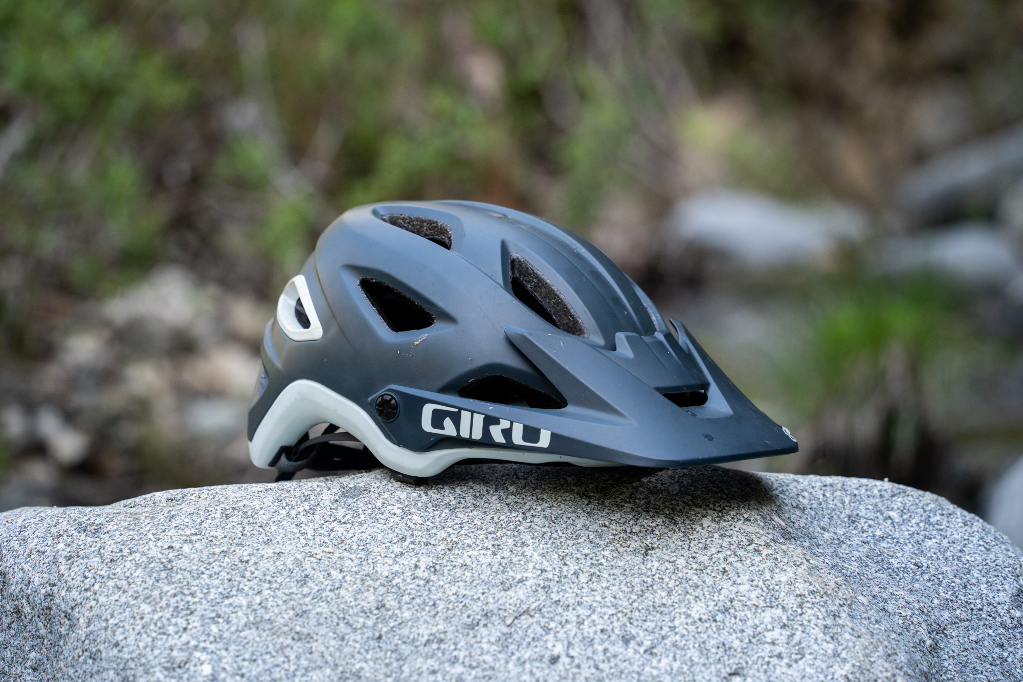 Affordable High-End MTB Helmet Review Roundup – Travis Engel | The ...